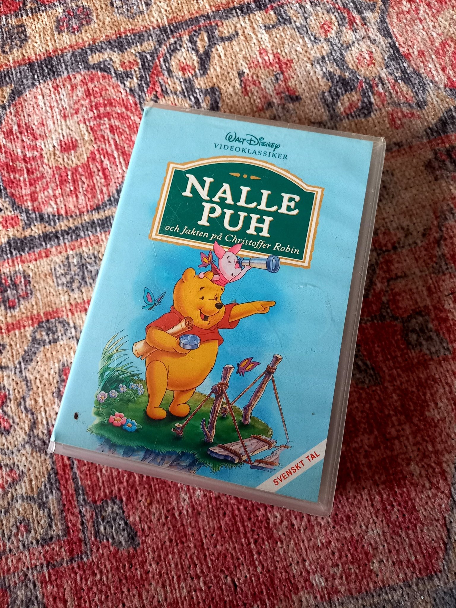 Nalle Puh och Jakten på Christoffer Robin VHS-F.. | Köp på Tradera ...