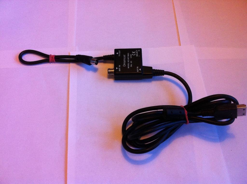 Dreamcast: Sega RF Kabel/Switch Original HK-8830 | Köp på Tradera ...