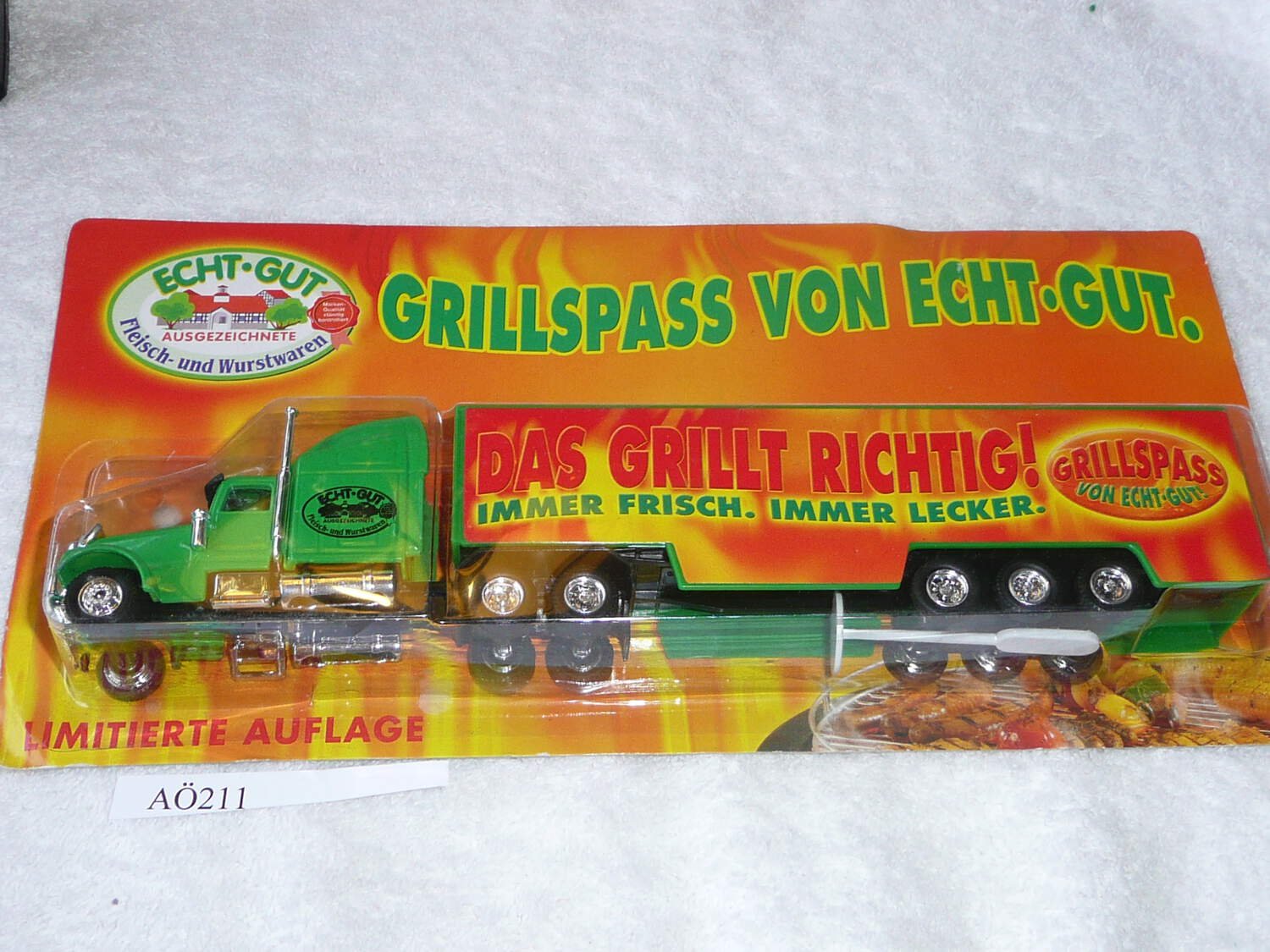 Modellbil H0 1:87 Mack lastbil med reklam för E.. | Köp på Tradera ...