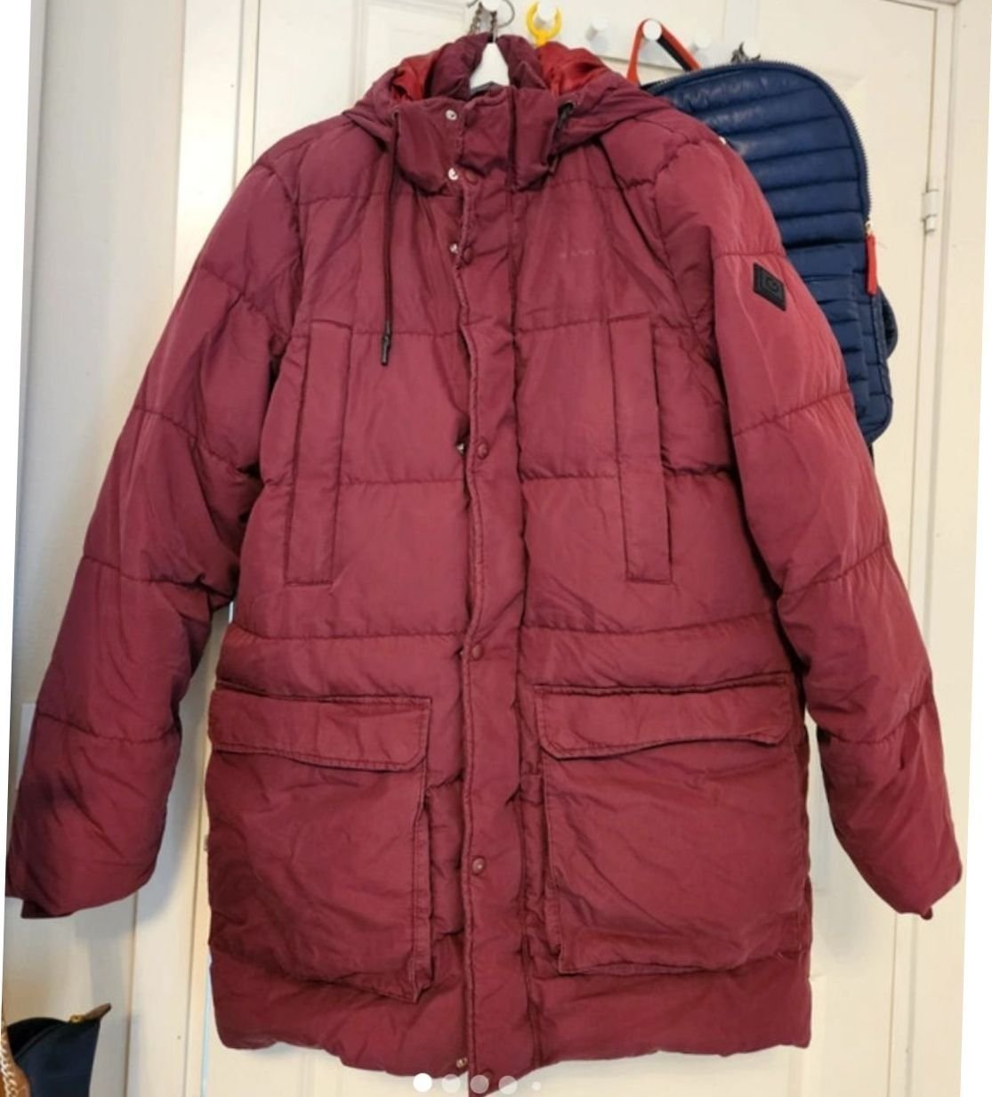 Se produkter som liknar Gant röd vinterjacka, storlek L på Tradera ...