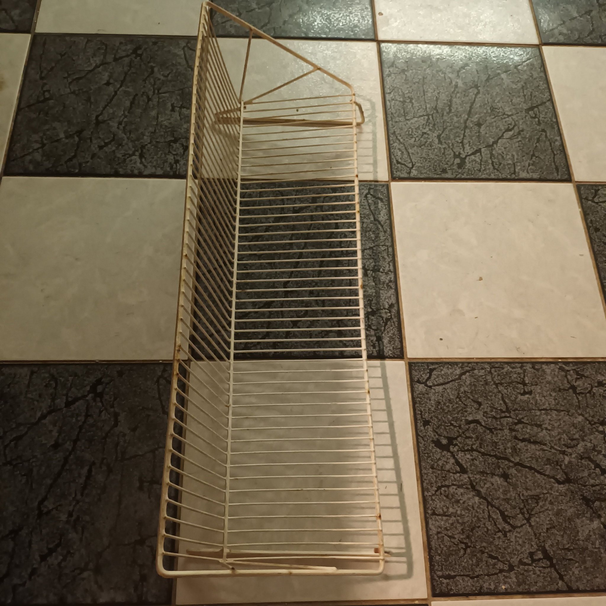 String hylla ,disk ställ från 50 talet | Köp på Tradera (697176198)