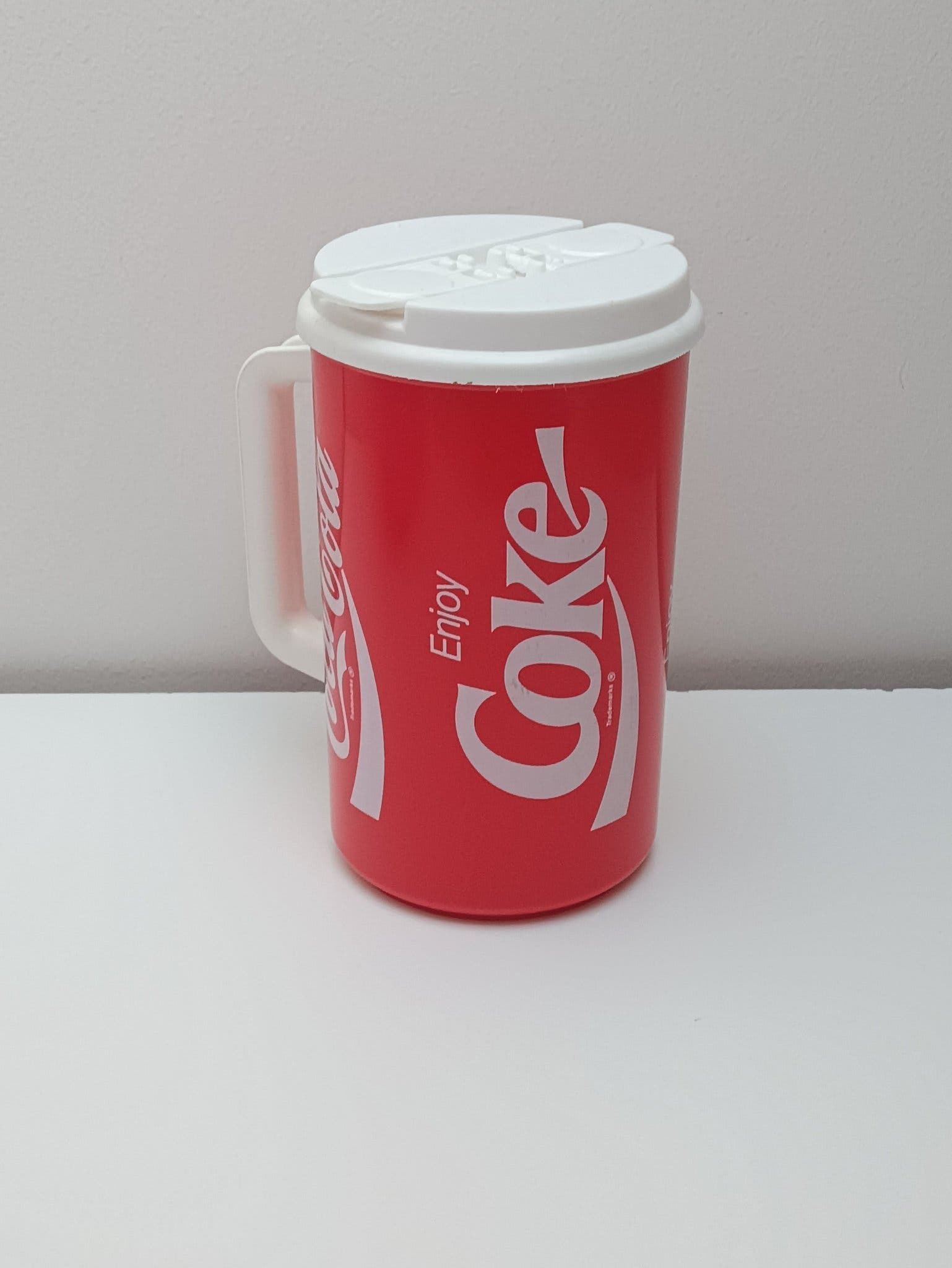 Vintage Coca-Cola Thermomugg med lock ~1L | Köp på Tradera (677675920)