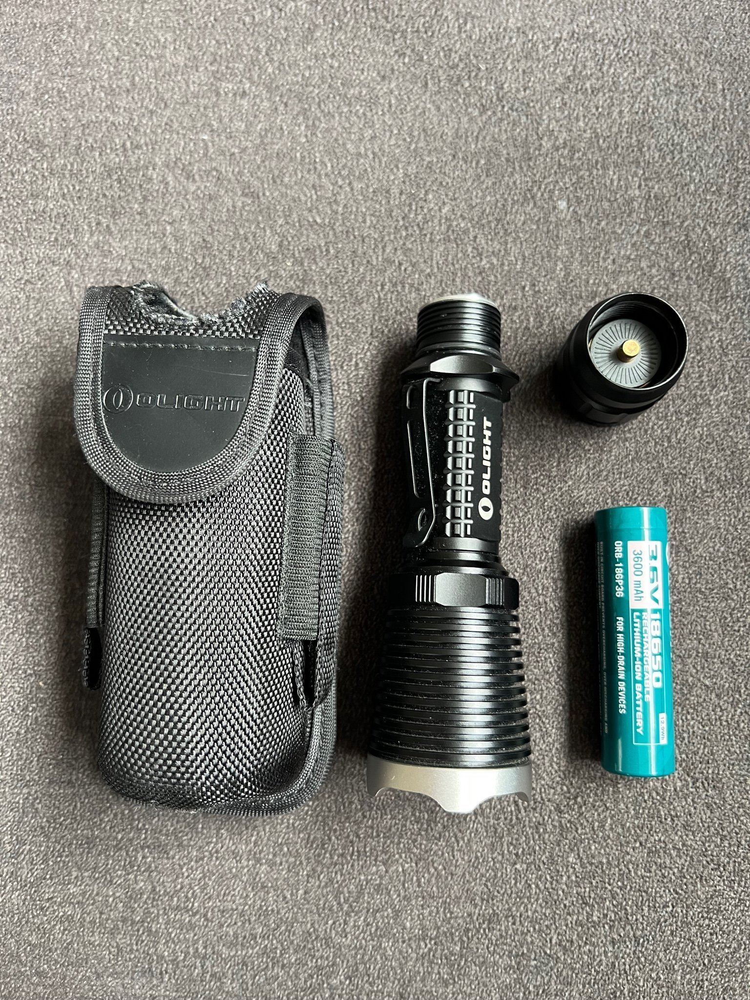 Olight Uppladdningsbar Ficklampa | Köp på Tradera (700677072)