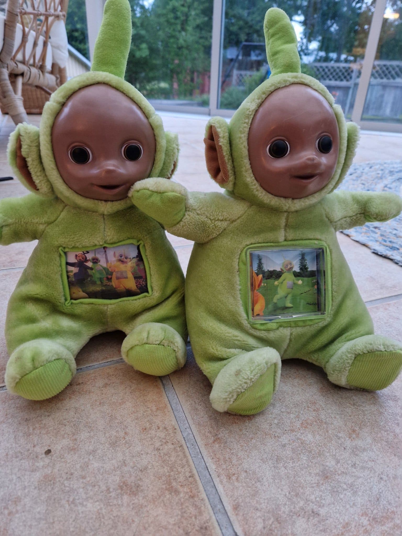 Teletubbies - tomy 2 st - vintage | Köp på Tradera (706344976)