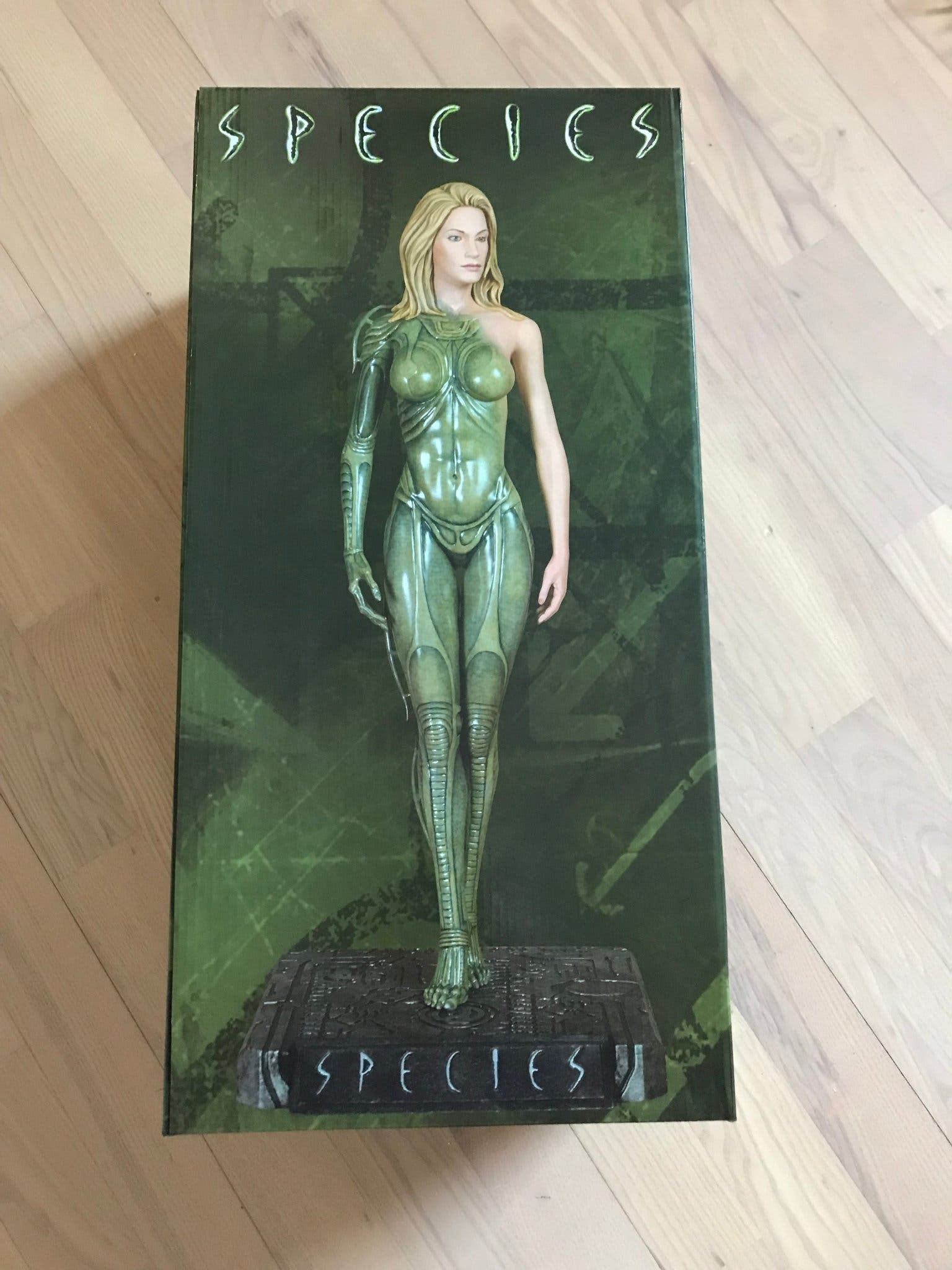 SPECIES SIL 1:4 SCALE STATUE .. | Köp från tvspelhörnan på Tradera ...