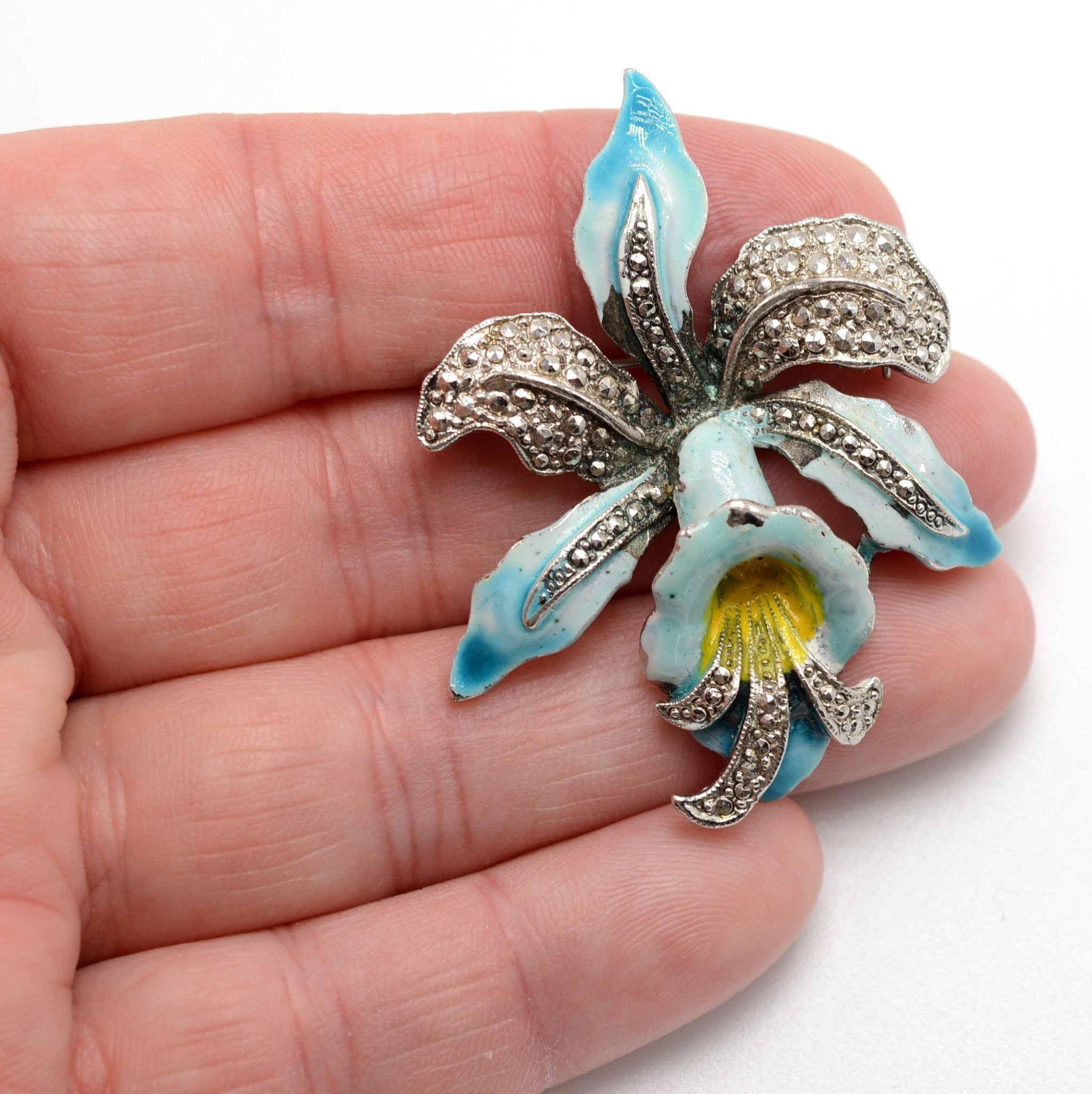 VINTAGE 1950-talet BROSCH - BLOMMA MED MARCASIT.. | Köp på Tradera ...