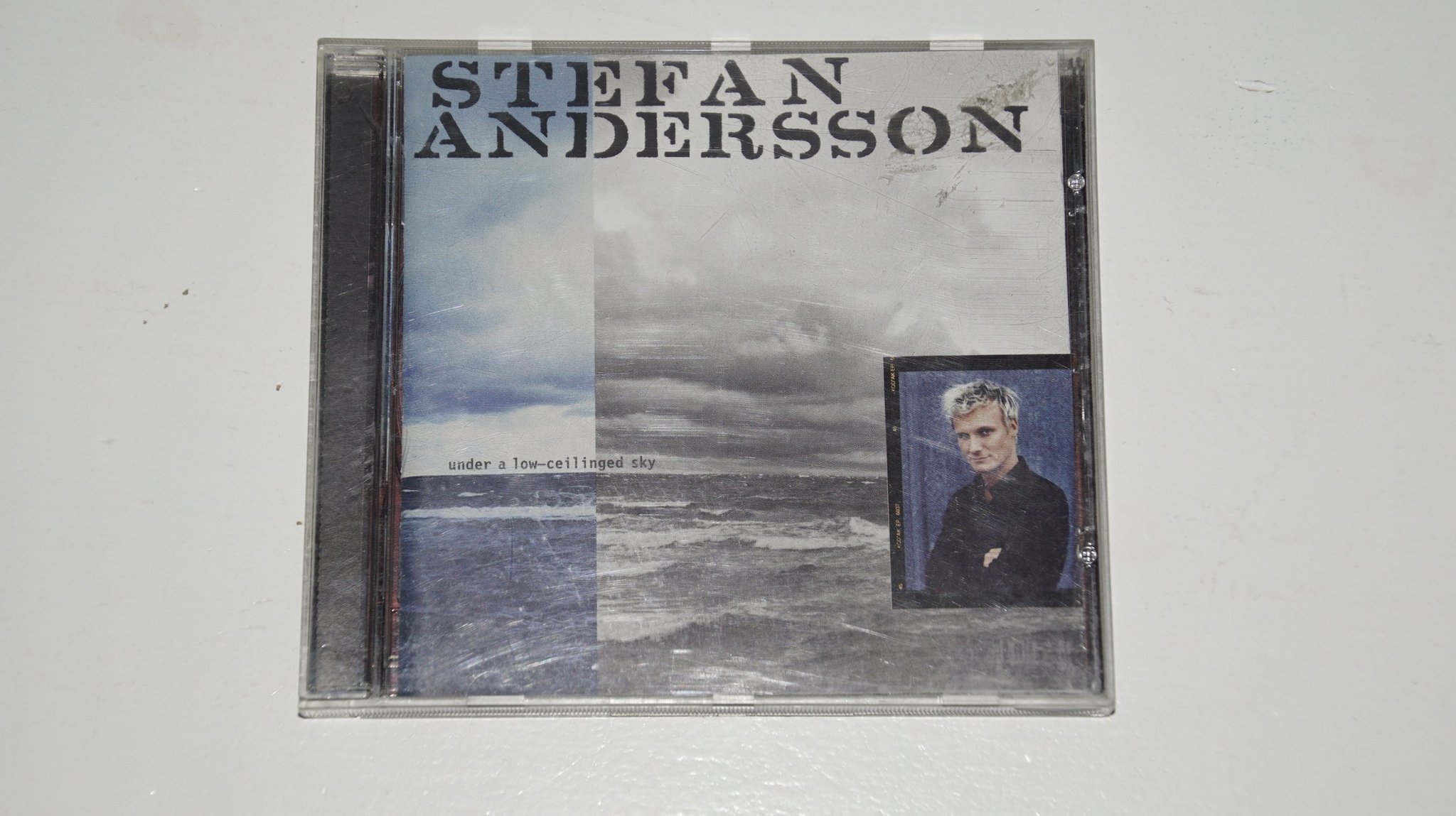 Stefan Andersson - Under A Low-Ceilinged Sky CD | Köp på Tradera ...