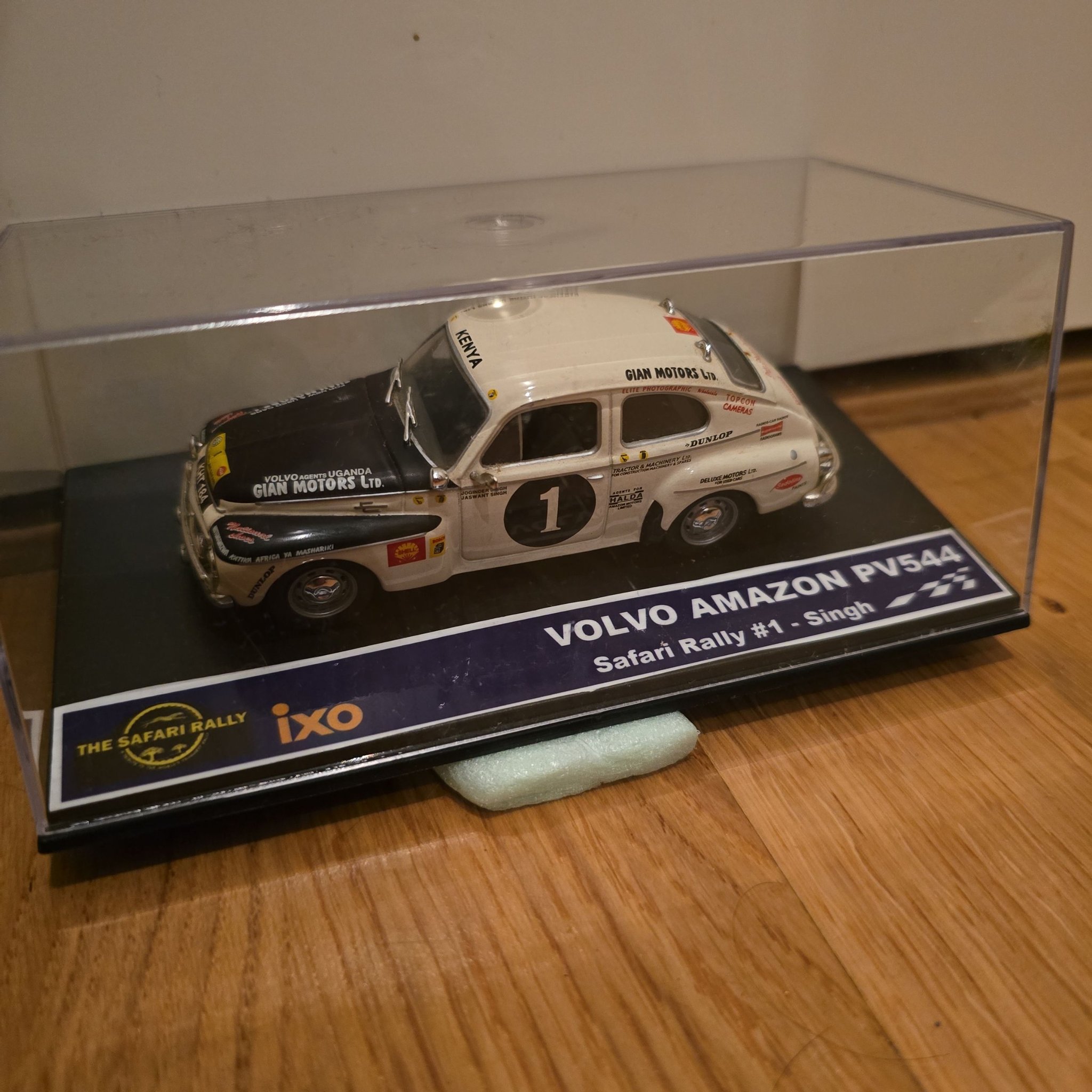 Volvo PV544 Safari Rally Singh | Köp på Tradera (711592344)