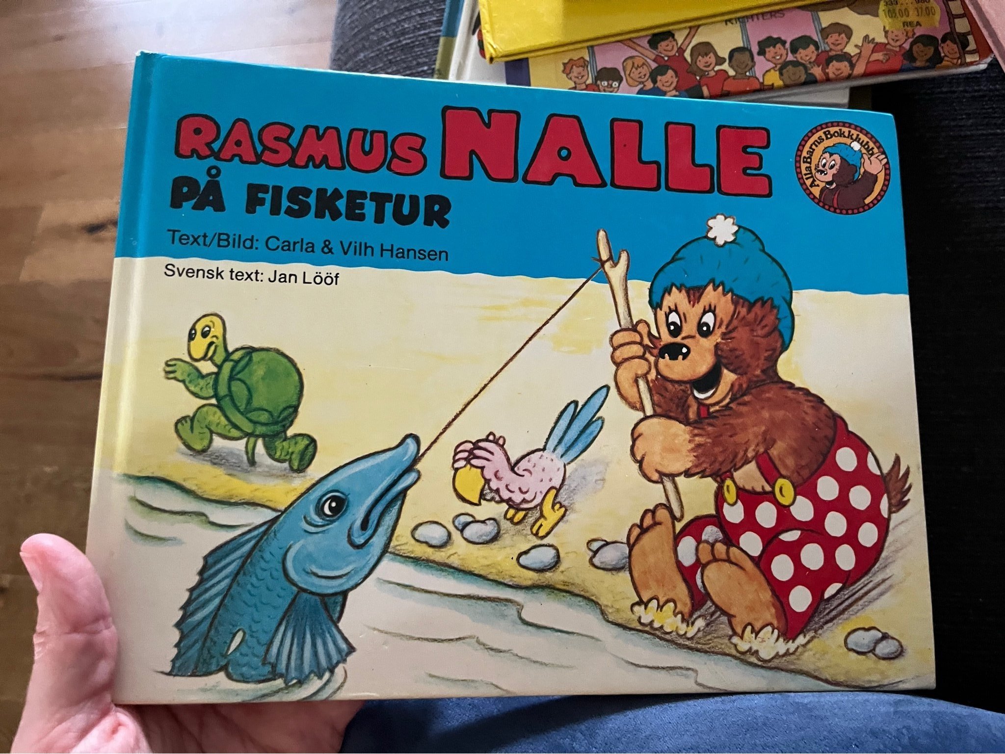 Rasmus Nalle På Fisketur - Carla & Vilh Hansen | Köp på Tradera (688385933)