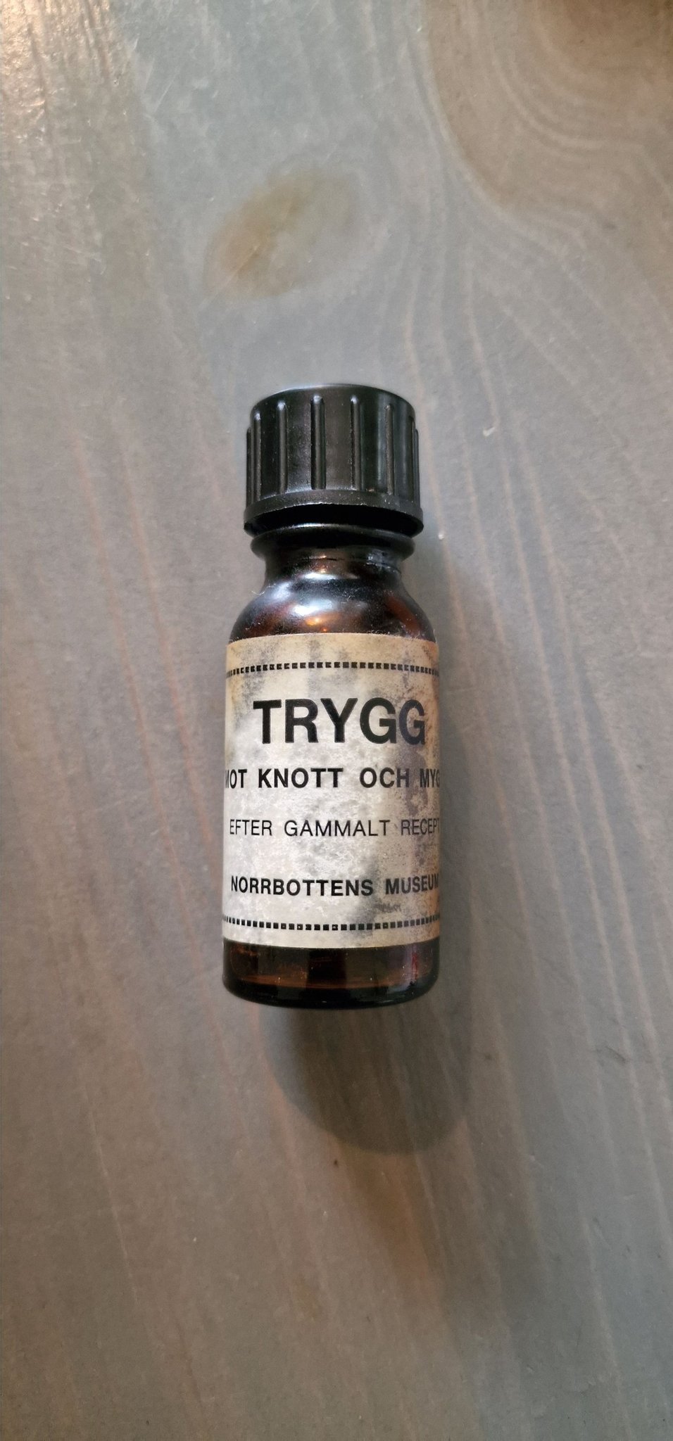 Se produkter som liknar Trygg mot knott och mygg efte.. på Tradera ...