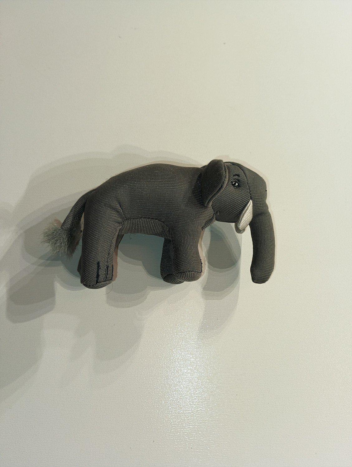 Elefant Elephant mjukdjur figur McDonalds år 2008 | Köp på Tradera ...