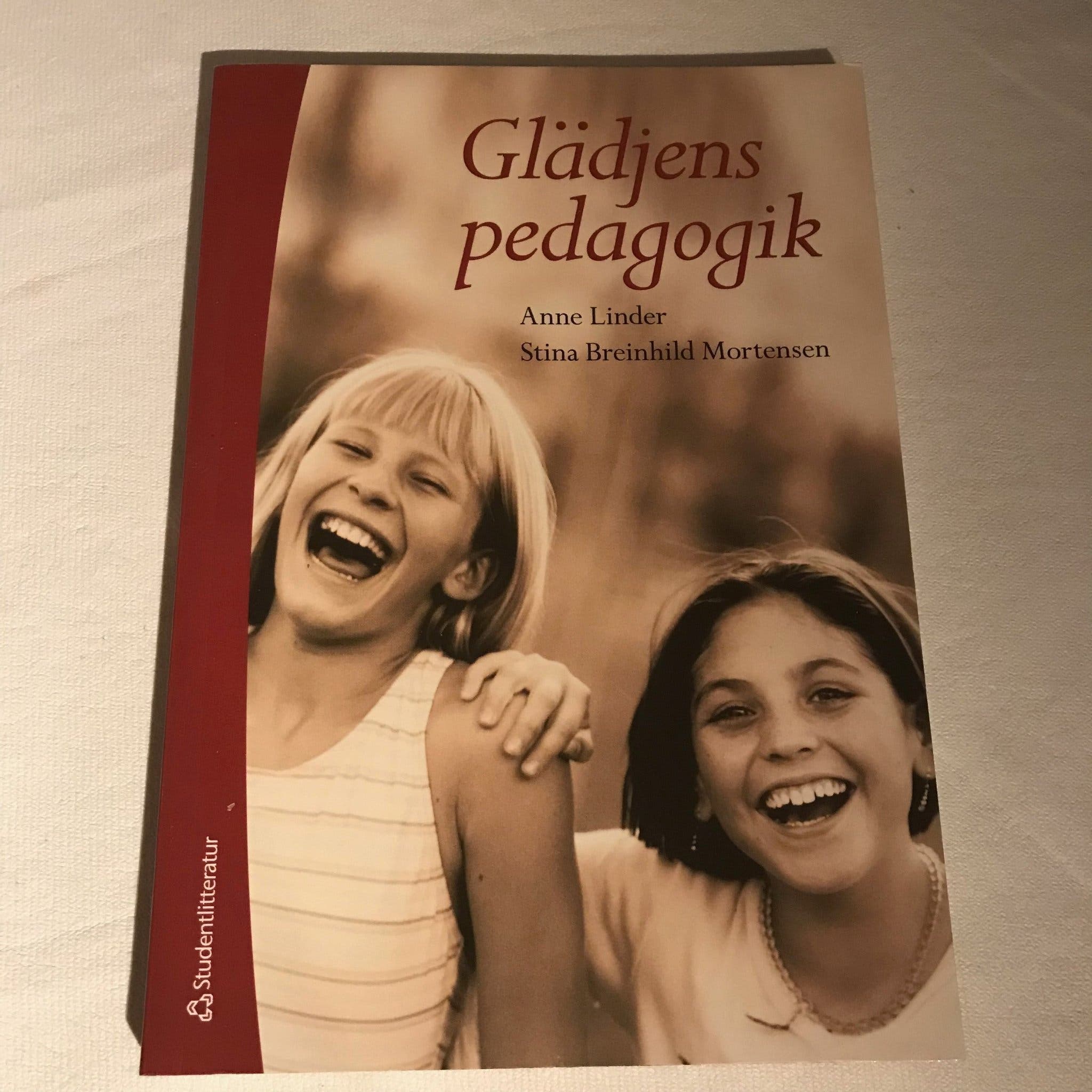 Se produkter som liknar Glädjens pedagogik, Anne Lind.. på Tradera ...