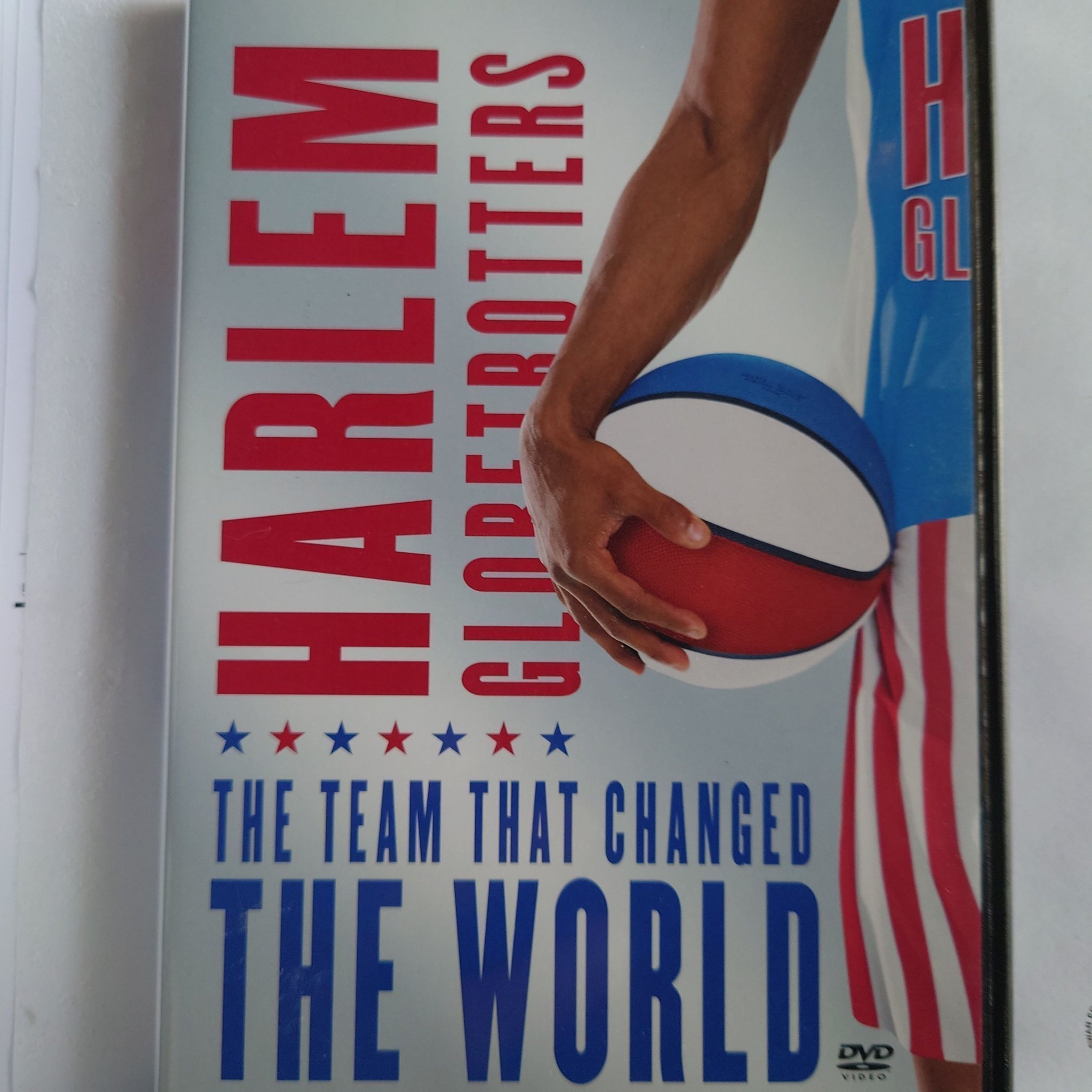 Harlem Globetrotters: The Team That Changed The.. | Köp på Tradera ...