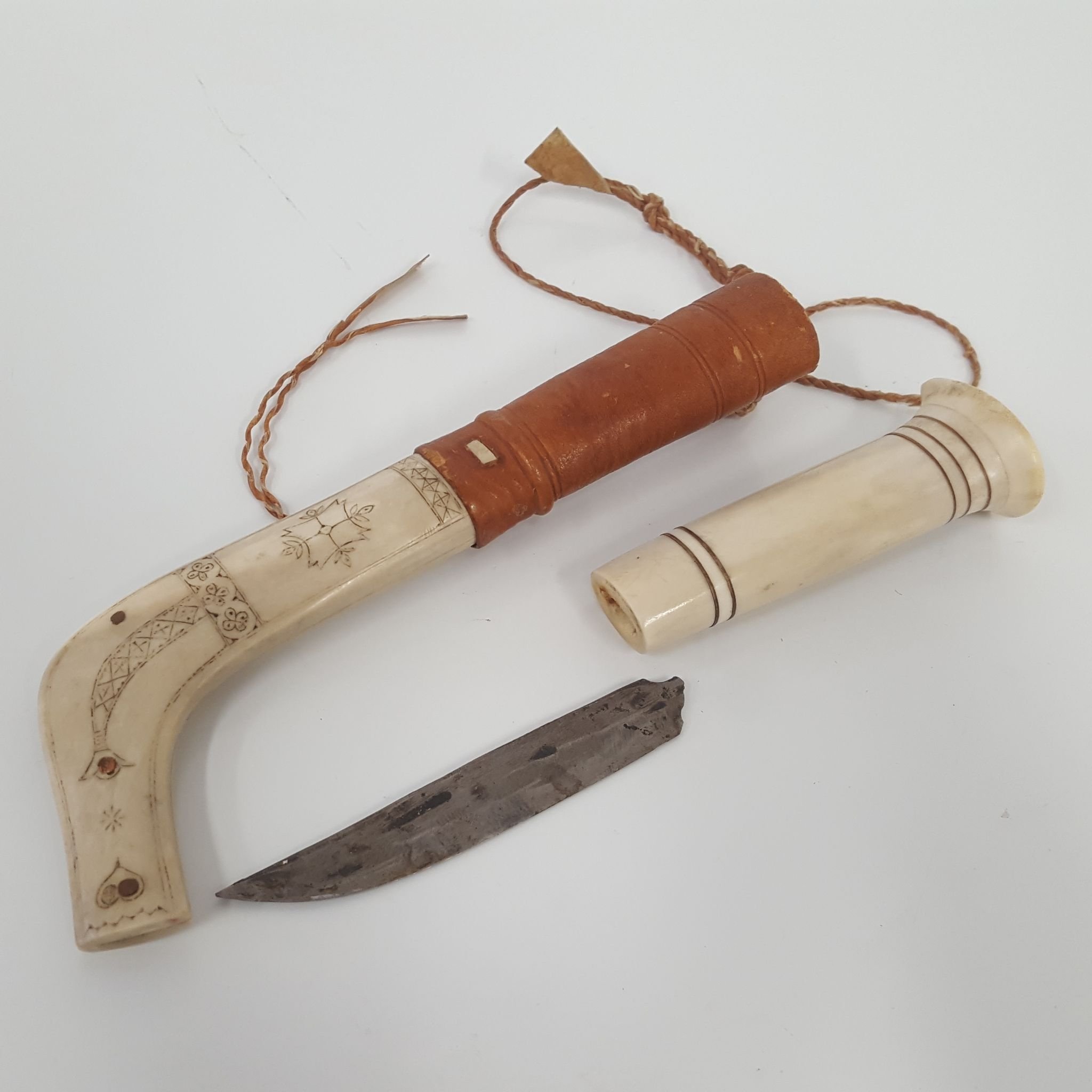 Johan Fanki - Samisk kniv i h.. | Köp från Auktionsbyra på Tradera ...