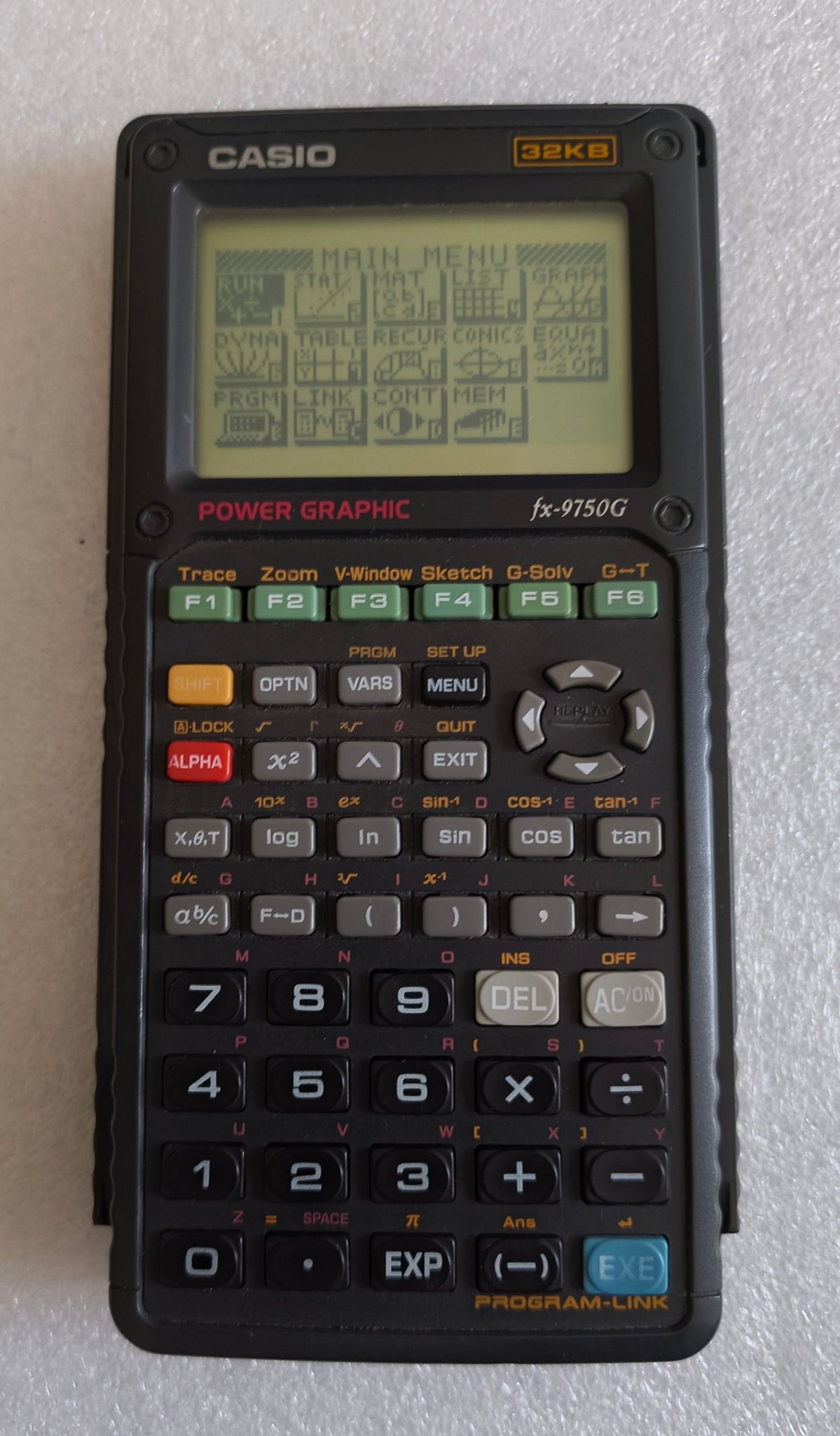 Se produkter som liknar CASIO FX-9750G GRAFRÄKNARE 32.. på Tradera ...