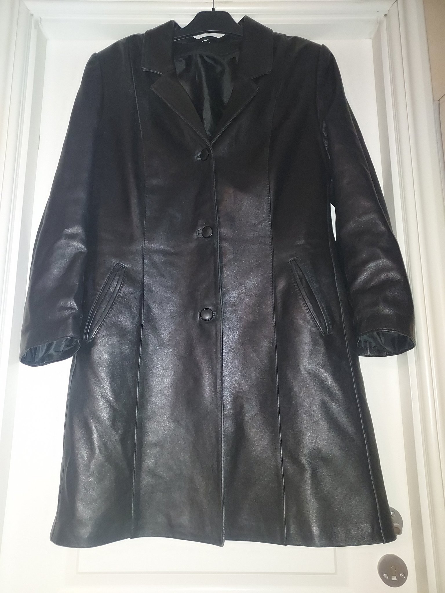 Svart skinnkappa i mycket fint skick. Stl XL | Köp på Tradera (695888883)