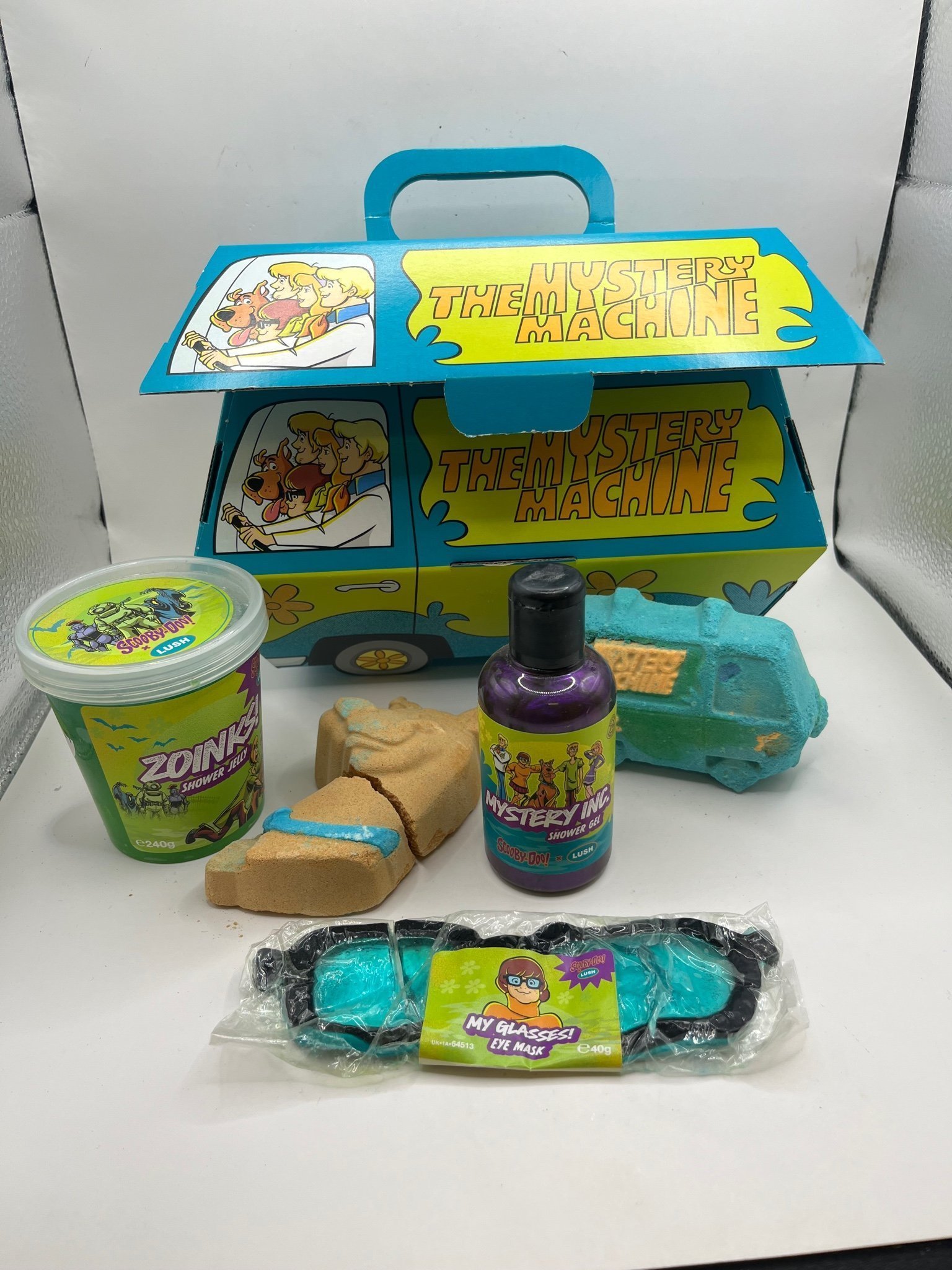 Se produkter som liknar Lush Scooby-Doo Set på Tradera (715668647)