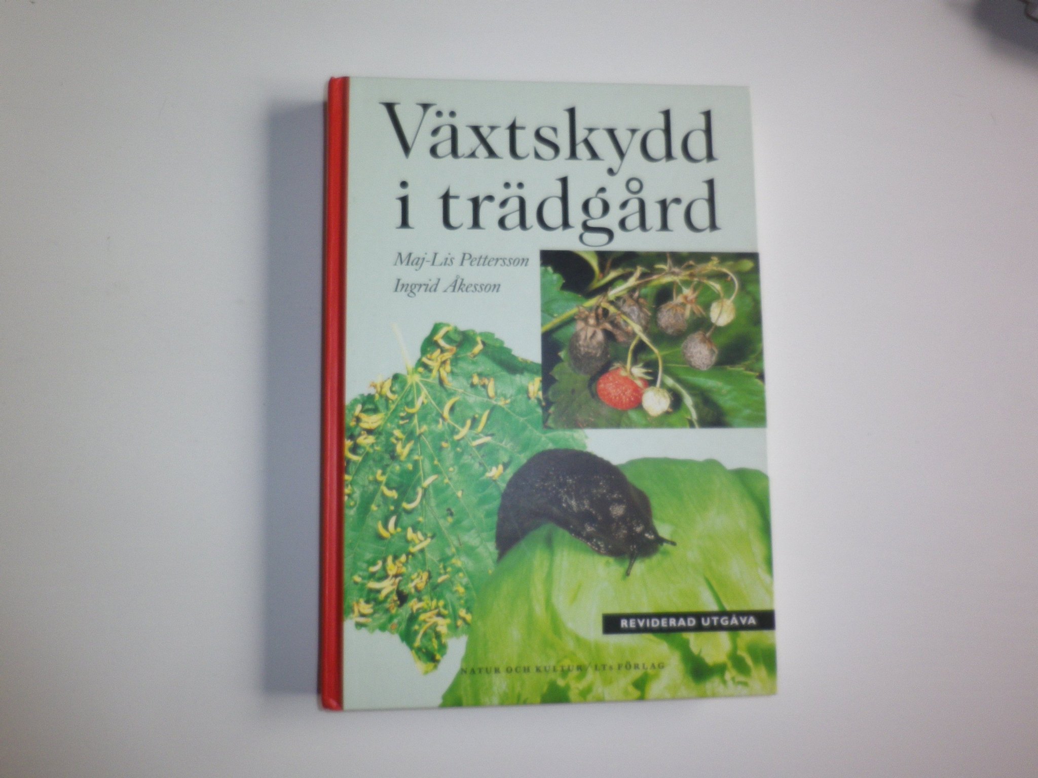 Växtskydd i trädgård - Maj-Lis Pettersson och I.. | Köp på Tradera ...