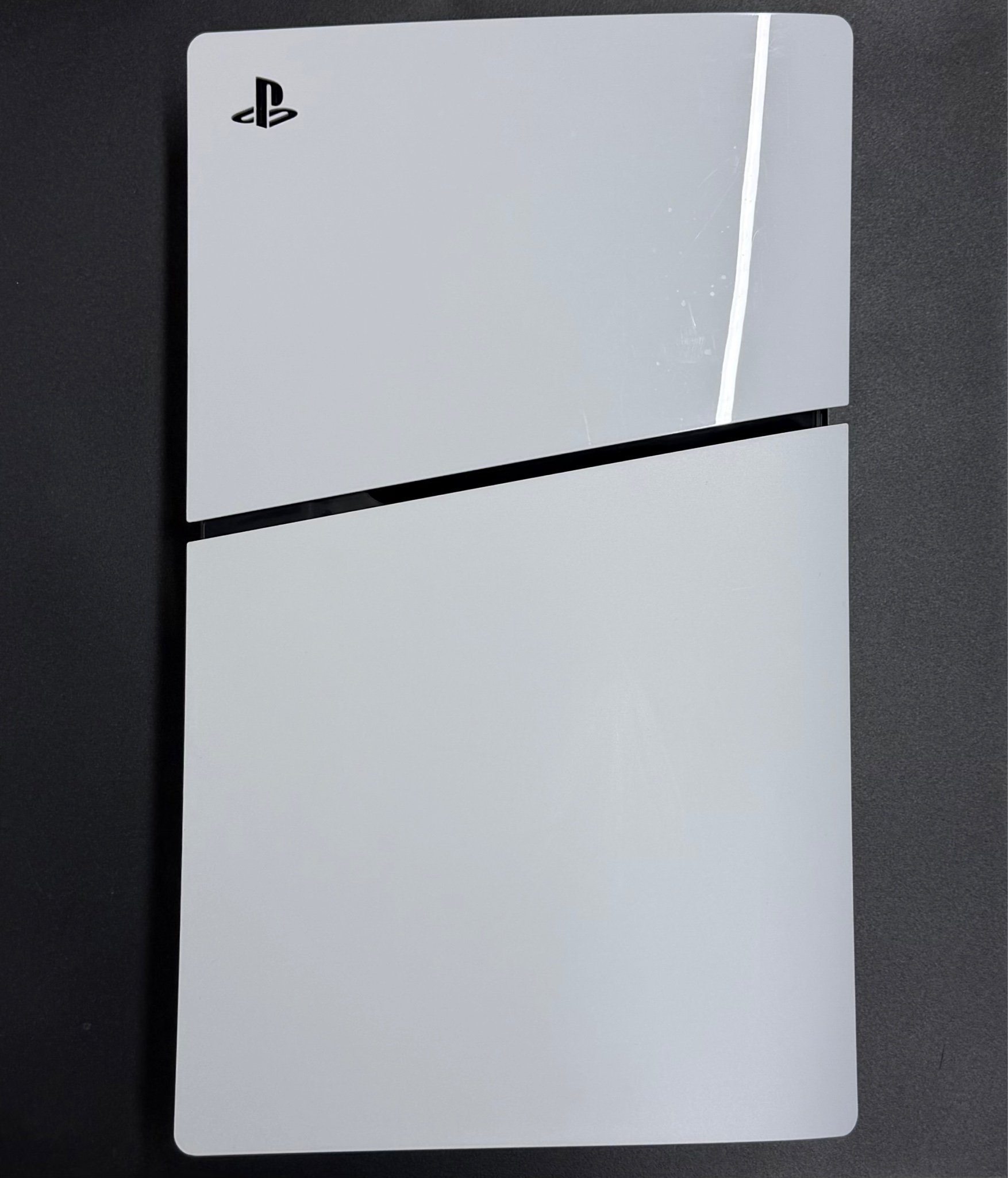 Disc Edition PS 5 Slim + Game | Köp på Tradera (734201679)