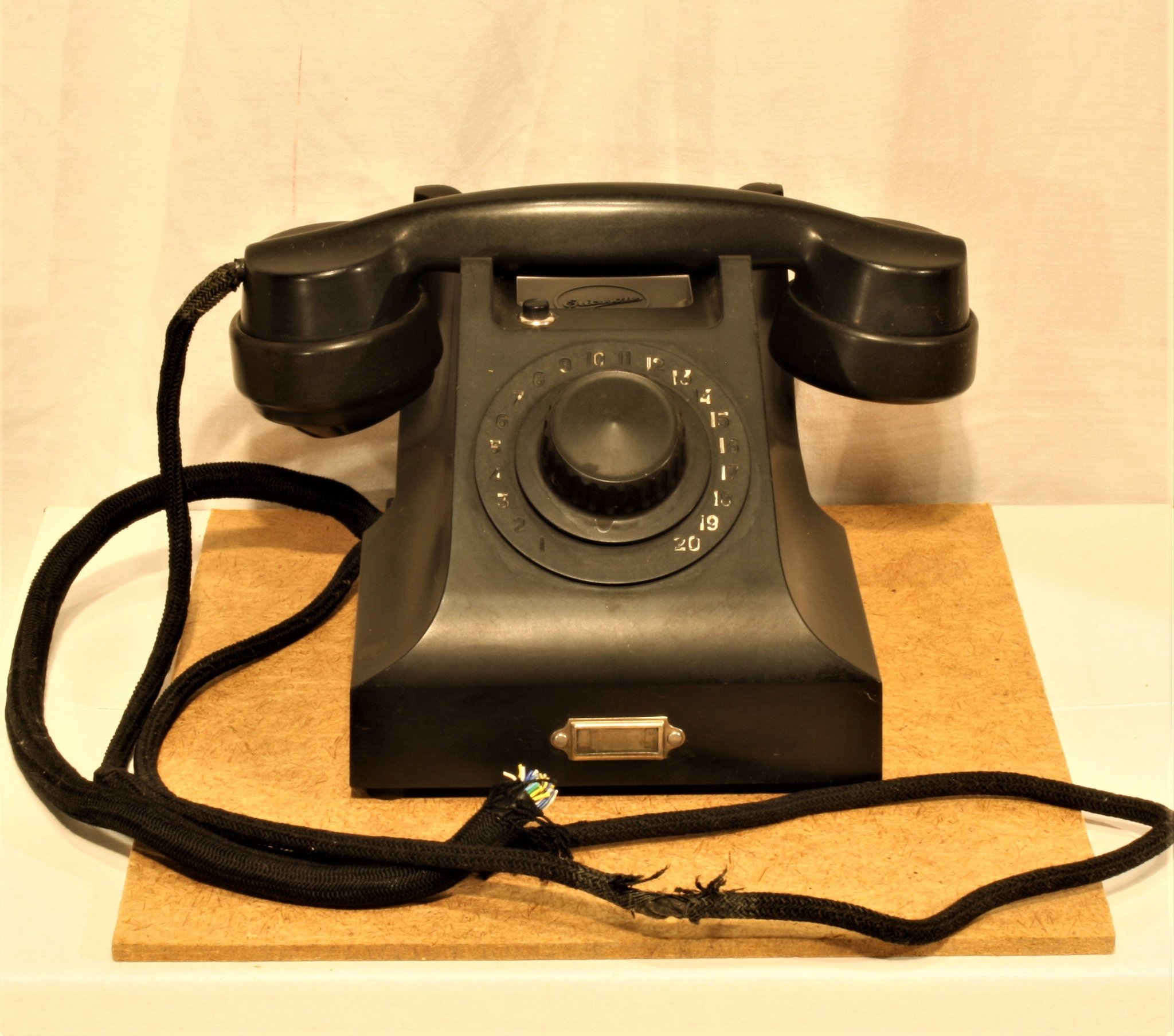 Telefon Ericsson Gammal Bakelit | Köp på Tradera (575994610)