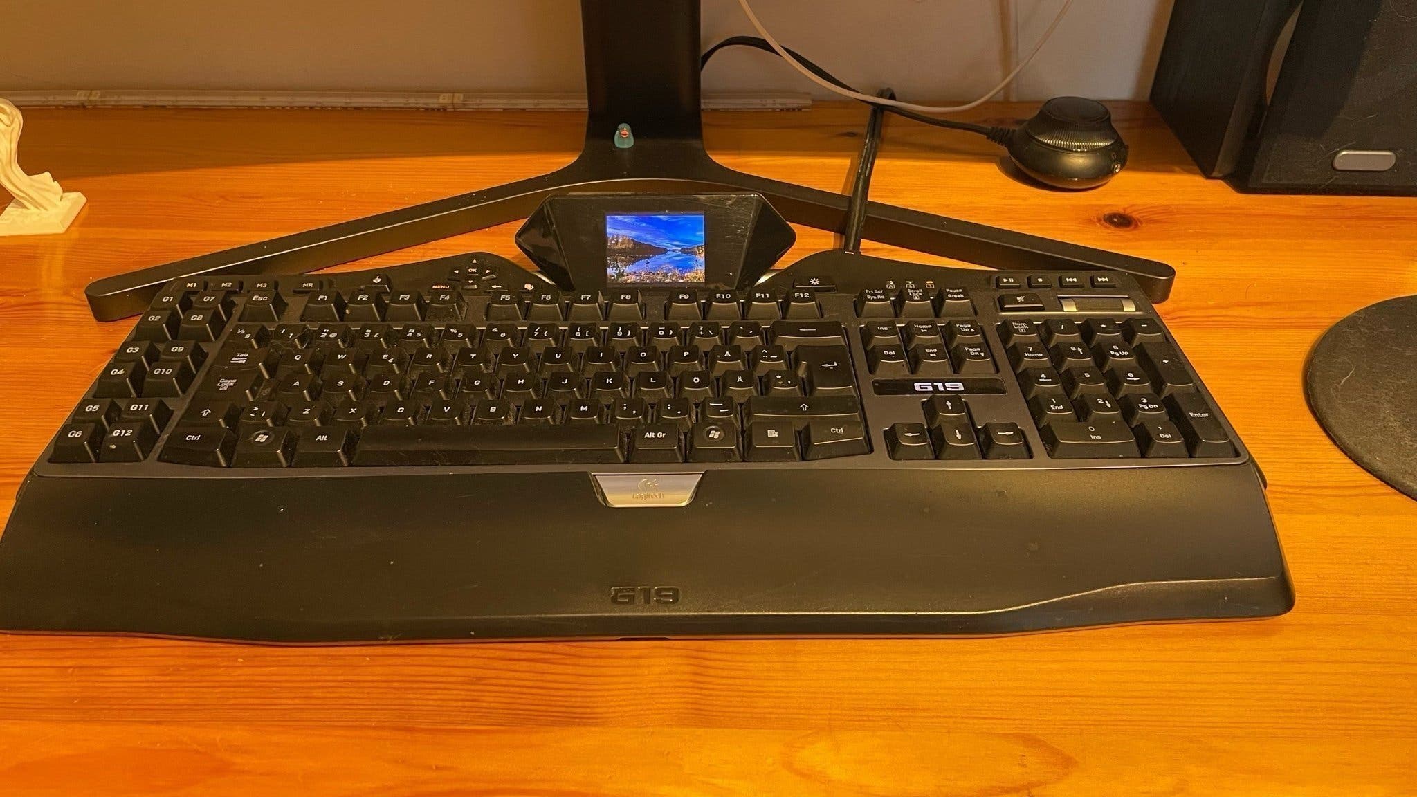 Logitech G19 gaming keyboard | Köp på Tradera (652932682)