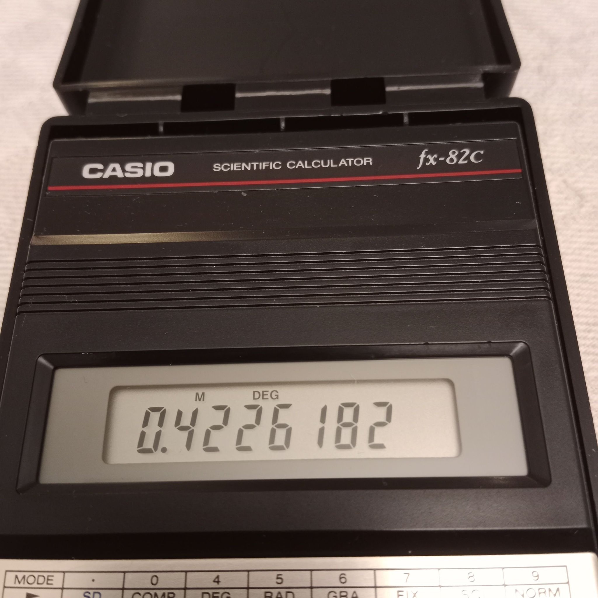 Casio fx-82C Vetenskaplig Räknare | Köp på Tradera (702905262)