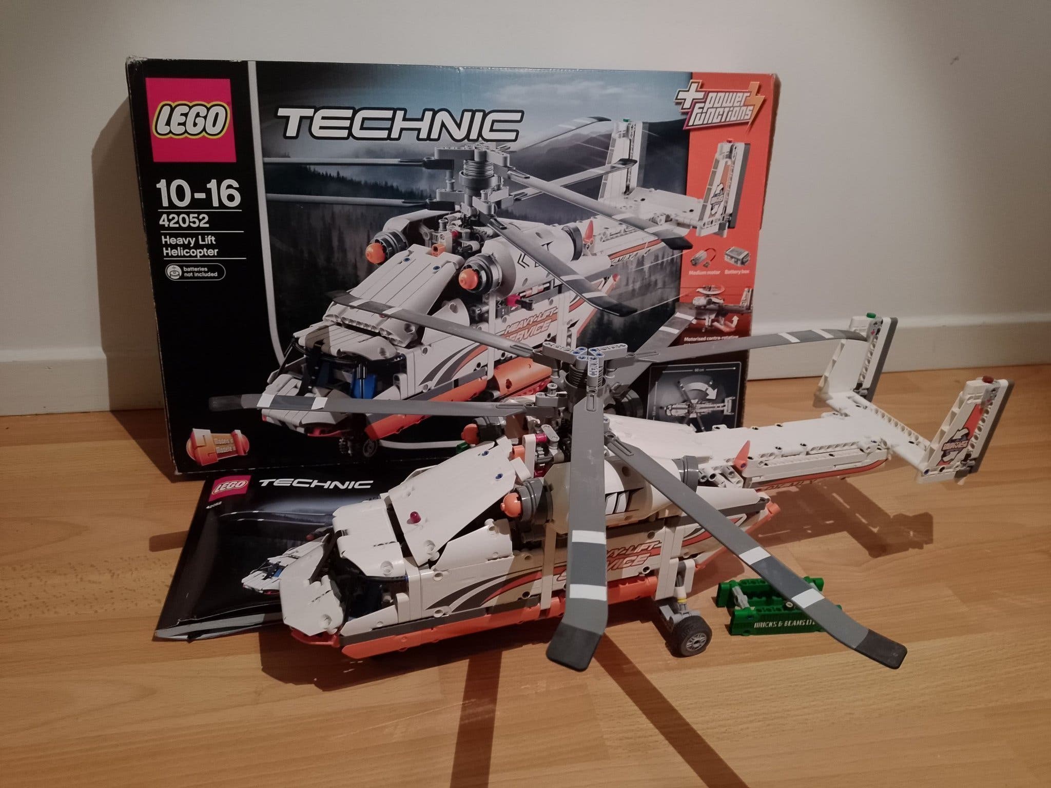 LEGO Technic Heavy Lift Helicopter | Köp på Tradera (695897246)