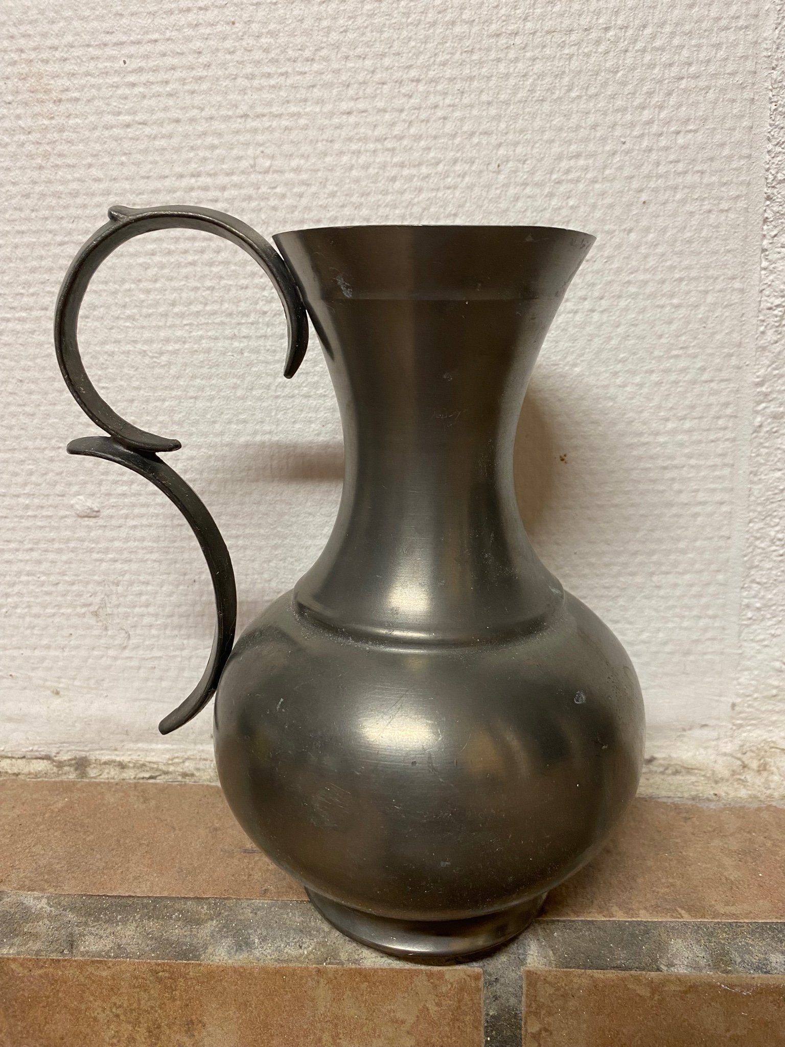 Se produkter som liknar Fin tennkanna från guetezeich.. på Tradera ...