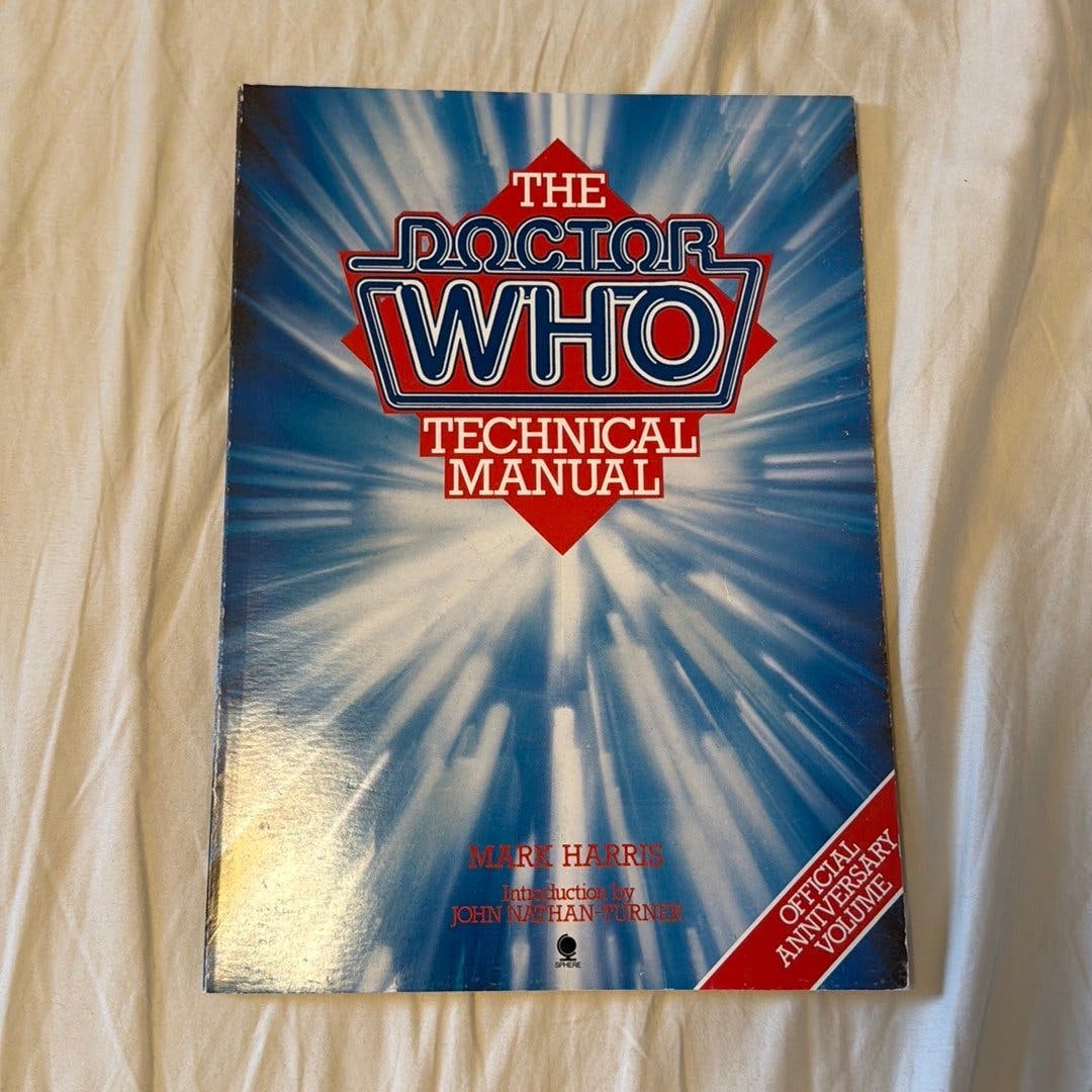 The Doctor Who Technical Manual av Mark Harris,.. | Köp på Tradera ...