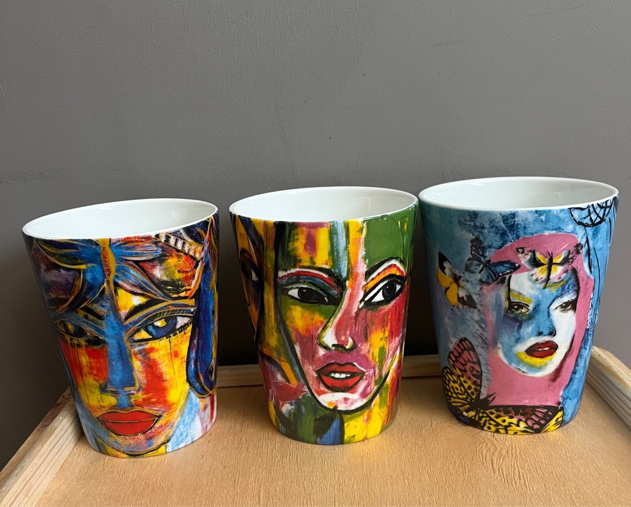 Keramik Muggar Carolina Gynning | Köp på Tradera (637417608)