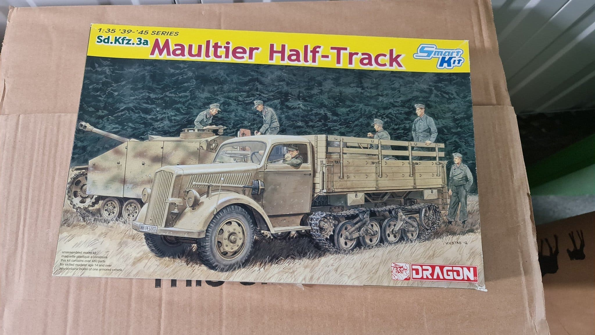 Dragon Sd.Kfz.3a Maultier Half-Track 1:35 Scale.. | Köp på Tradera ...