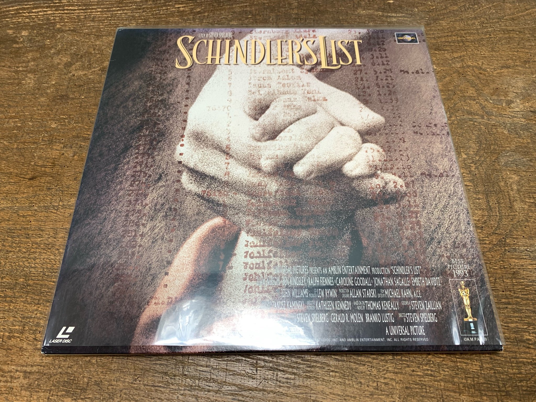 Schindler's List Laserdisc | Köp på Tradera (714531445)