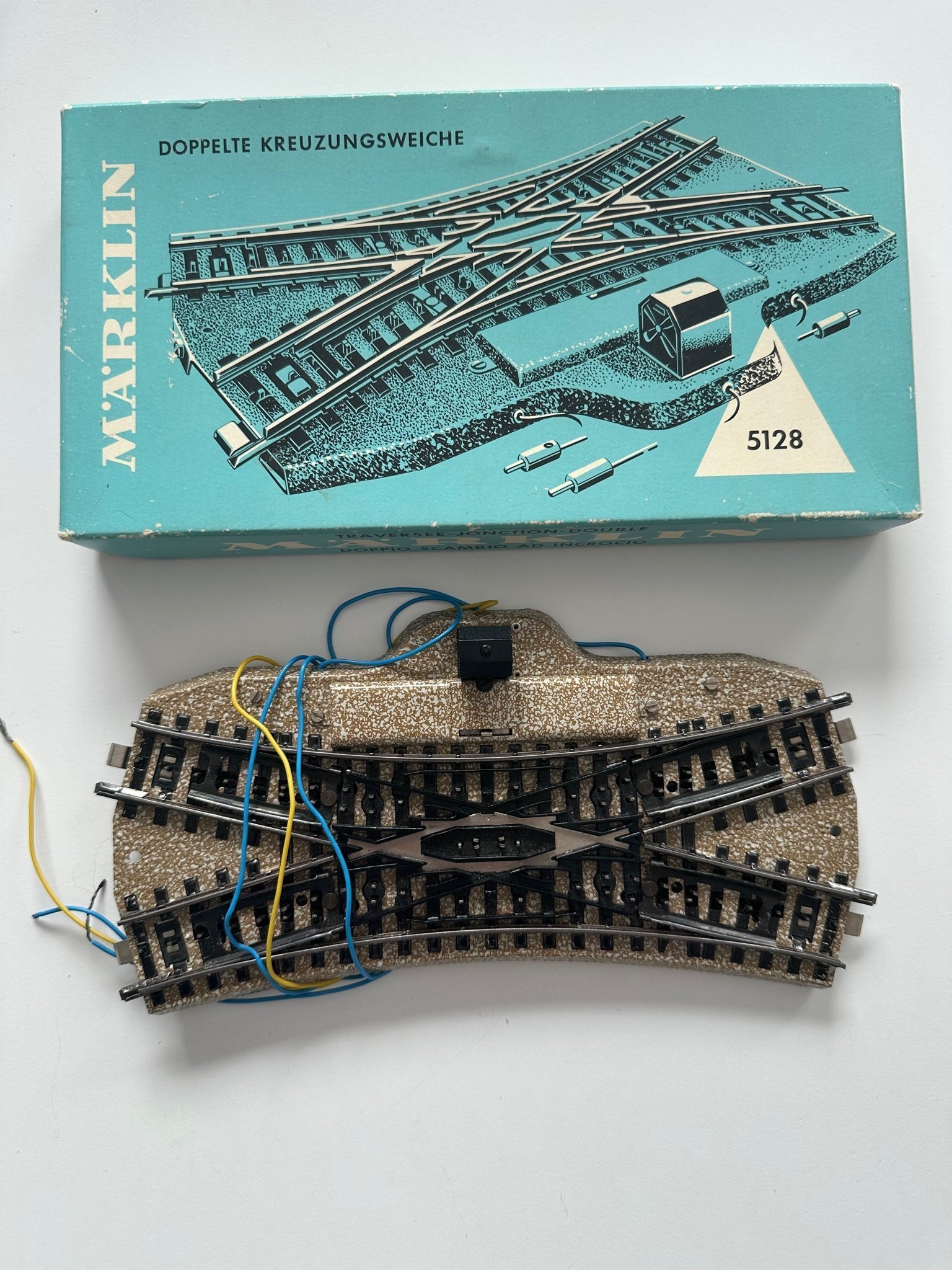 Se produkter som liknar Märklin 5128 Dubbel korsnings.. på Tradera ...