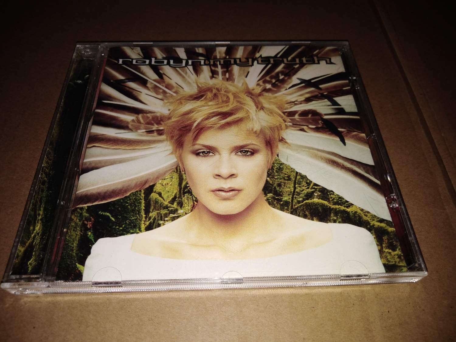 Robyn - My Truth, CD. Robin Miriam Carlsson | Köp på Tradera (567295123)