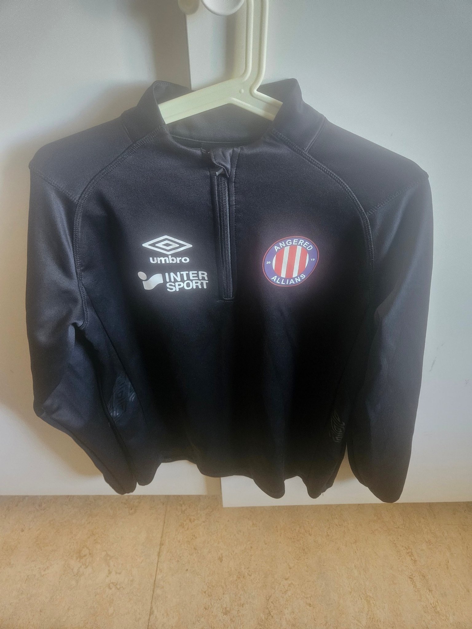 Umbro Träningskläder Set Angered Allians | Köp på Tradera (693276596)