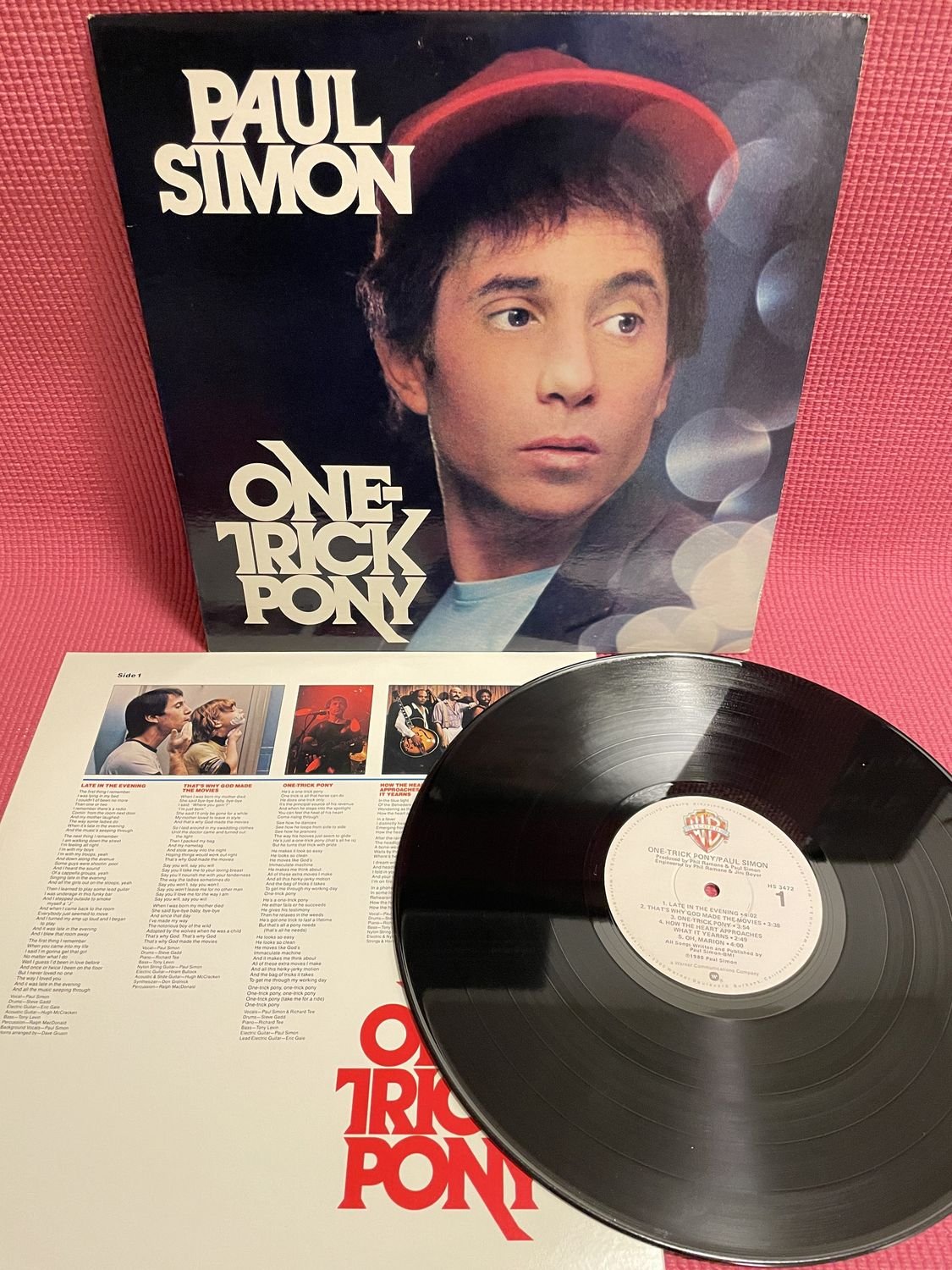 Se produkter som liknar PAUL SIMON - ONE TRICK PONY M.. på Tradera ...