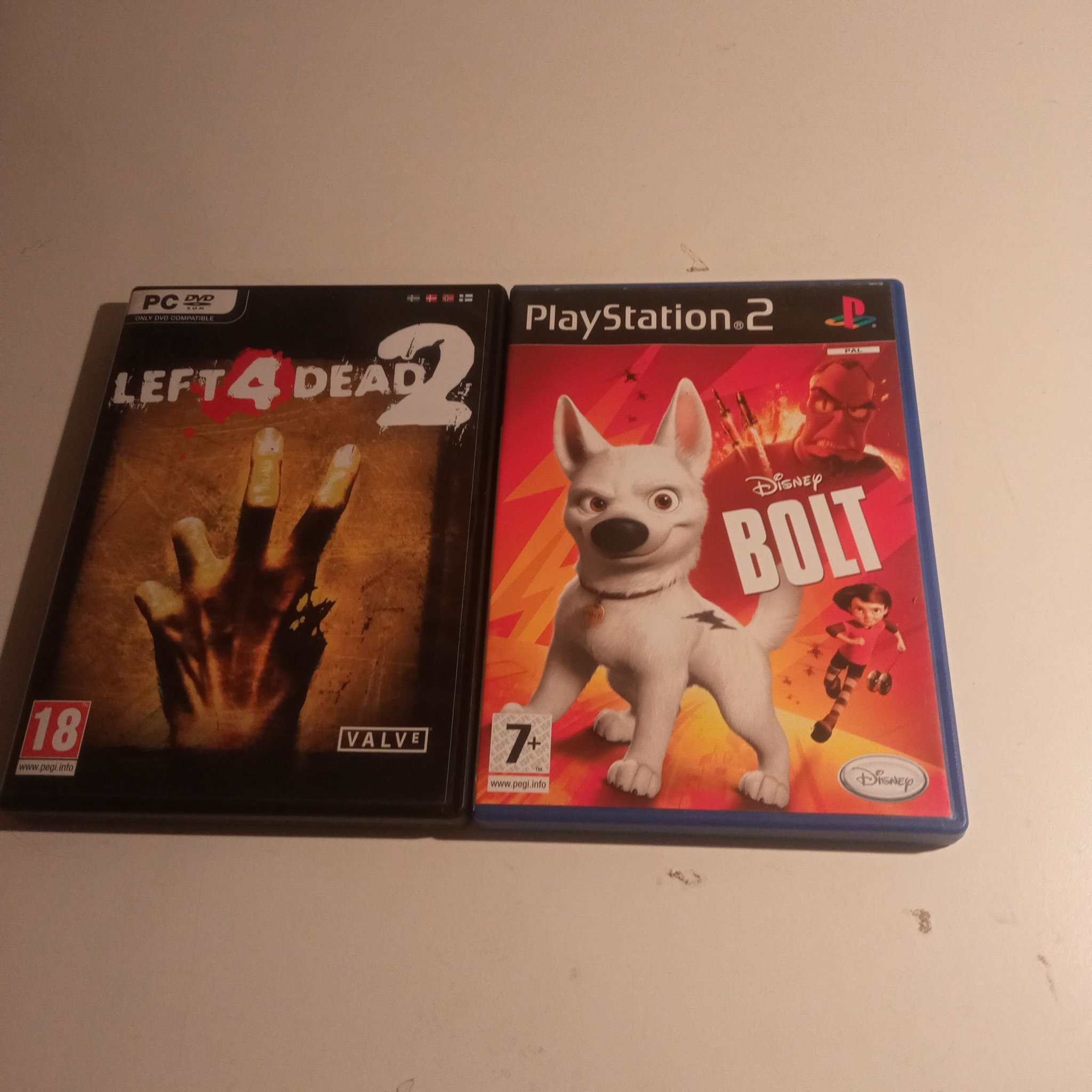 Left 4 Dead 2 PC & Bolt PS2 | Köp på Tradera (690565813)
