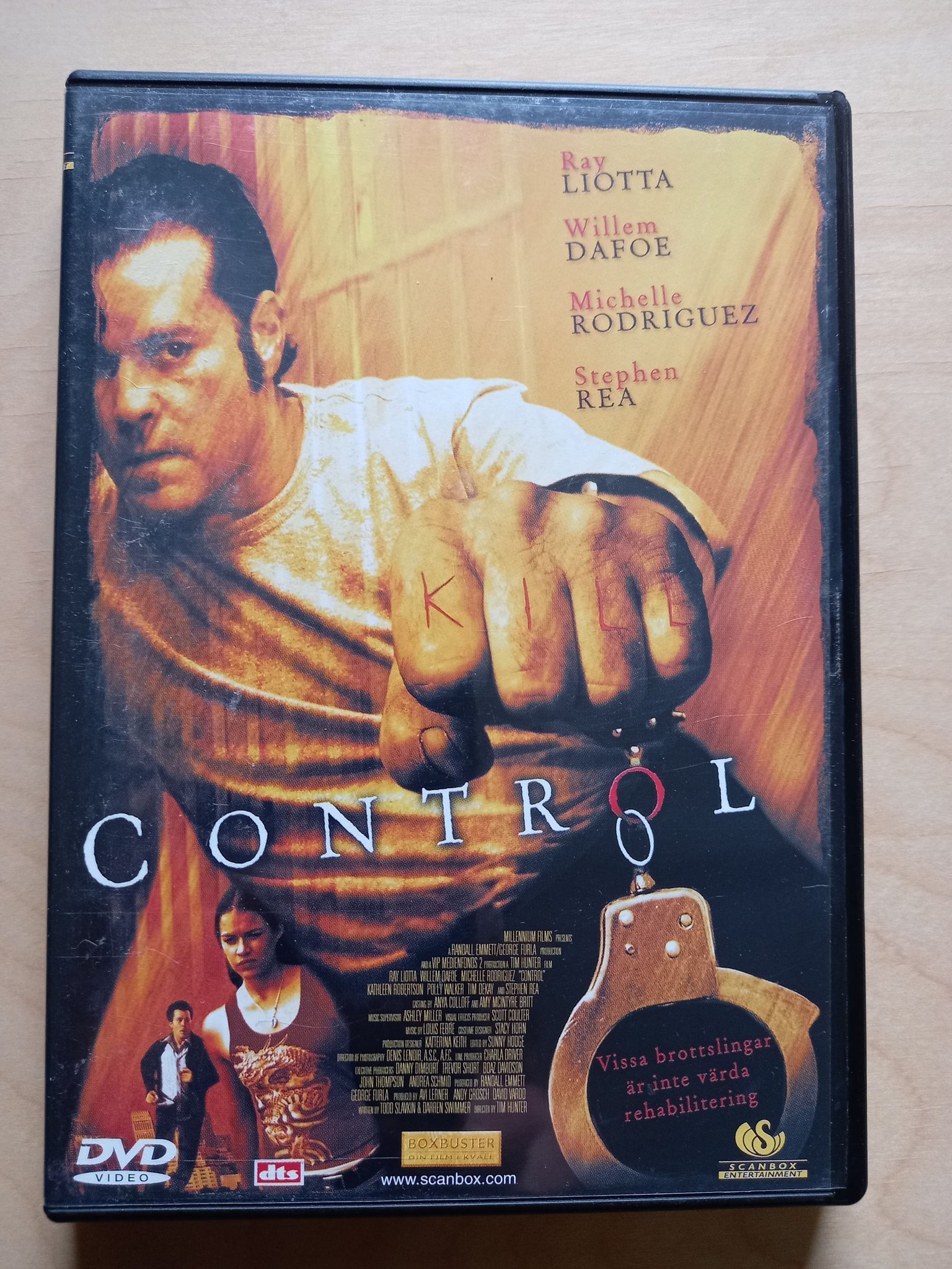 DVD-FILM "CONTROL" MED RAY LIOTTA OCH WILLEM DA.. | Köp på Tradera ...