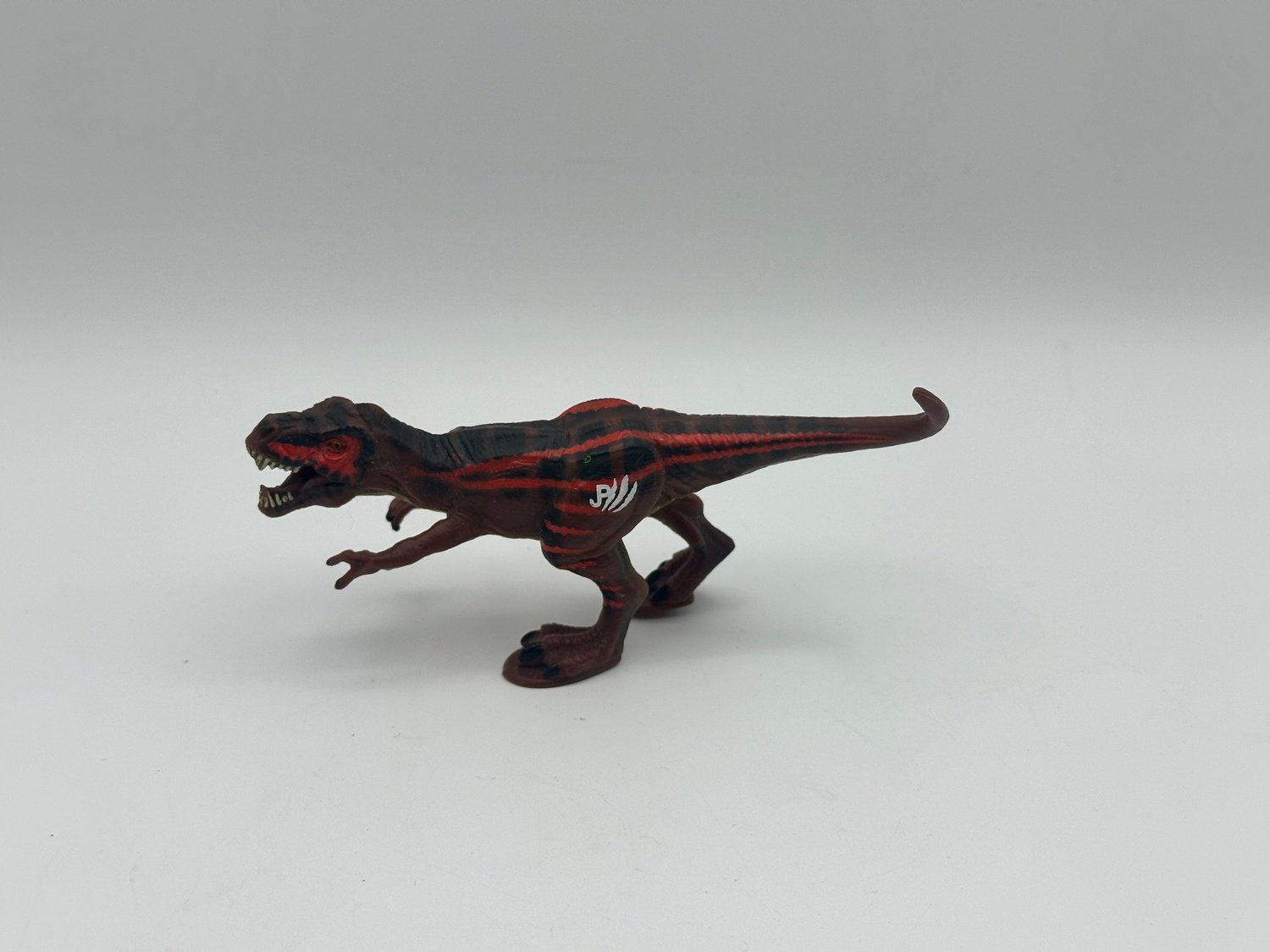 Jurassic Park 3 T-Rex Tyrannos.. | Köp från RetroRescue på Tradera ...