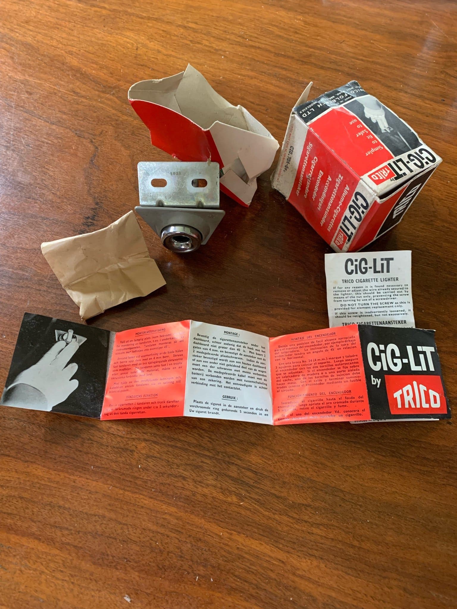 Se produkter som liknar Cig-Lit Trico Cigarette Light.. på Tradera ...