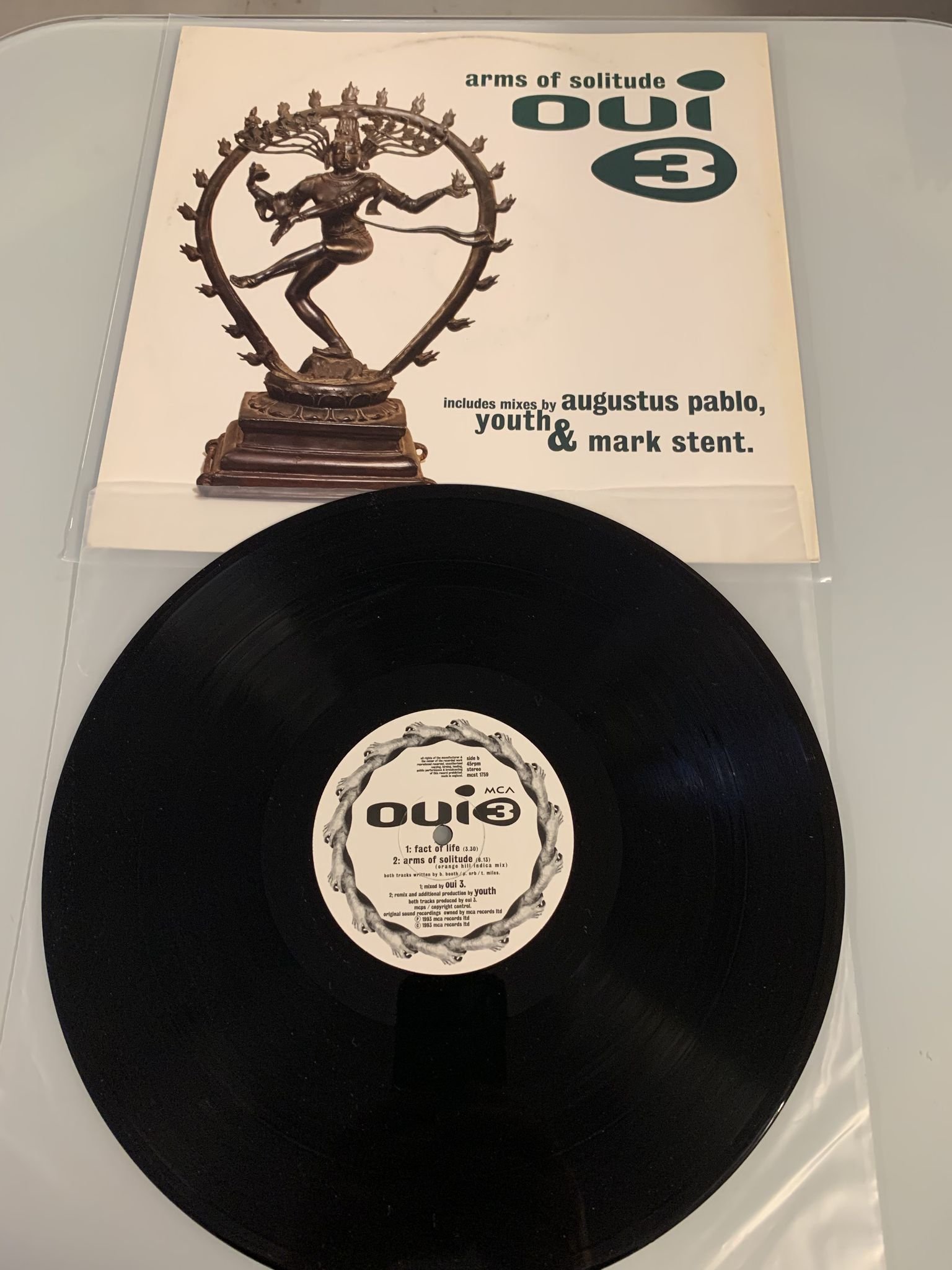 12" OUI 3 - Arms of solitude, .. | Köp från GlennsVinyl på Tradera ...