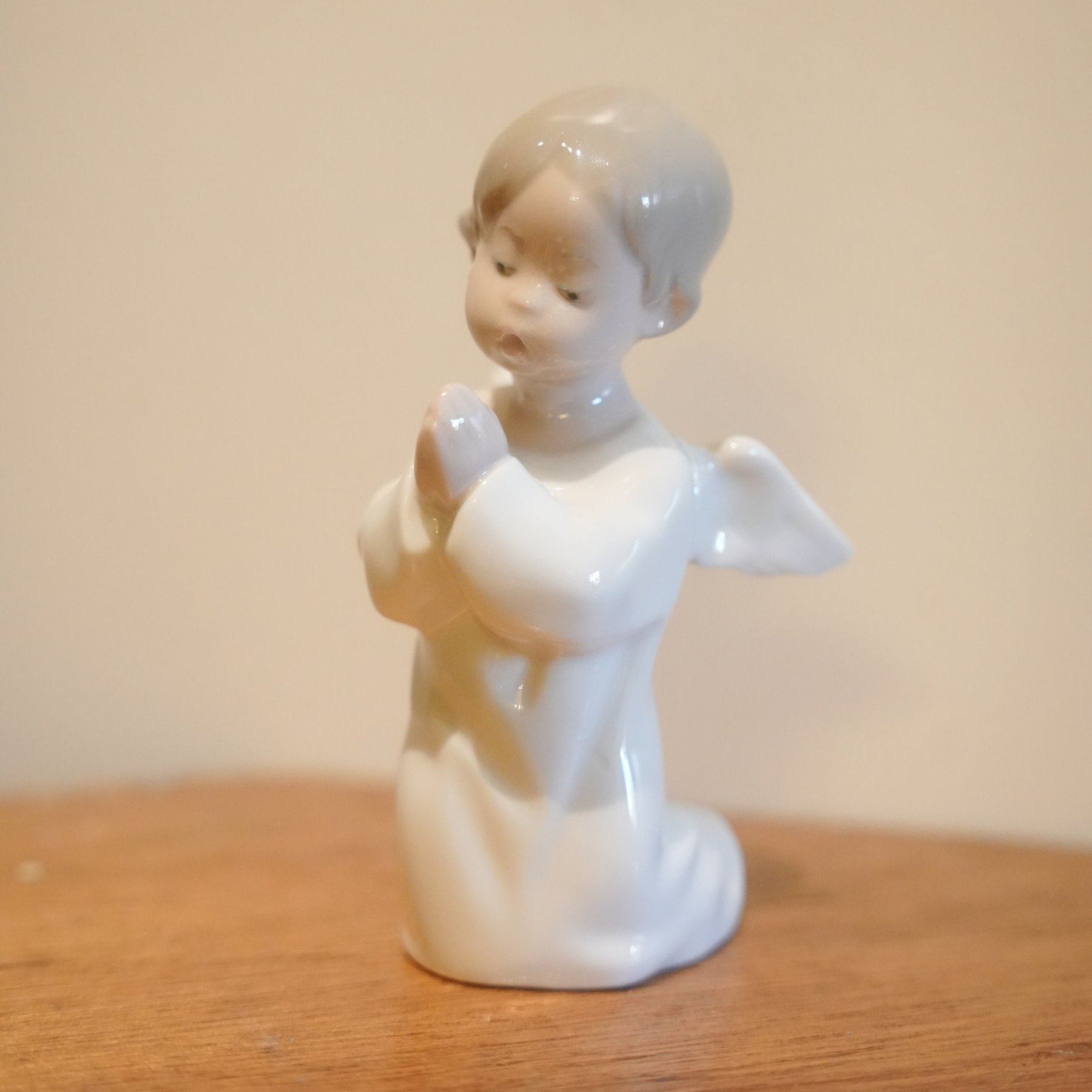 Fin Ängel från Lladro Bön Glansig ängelfigurin .. | Köp på Tradera ...