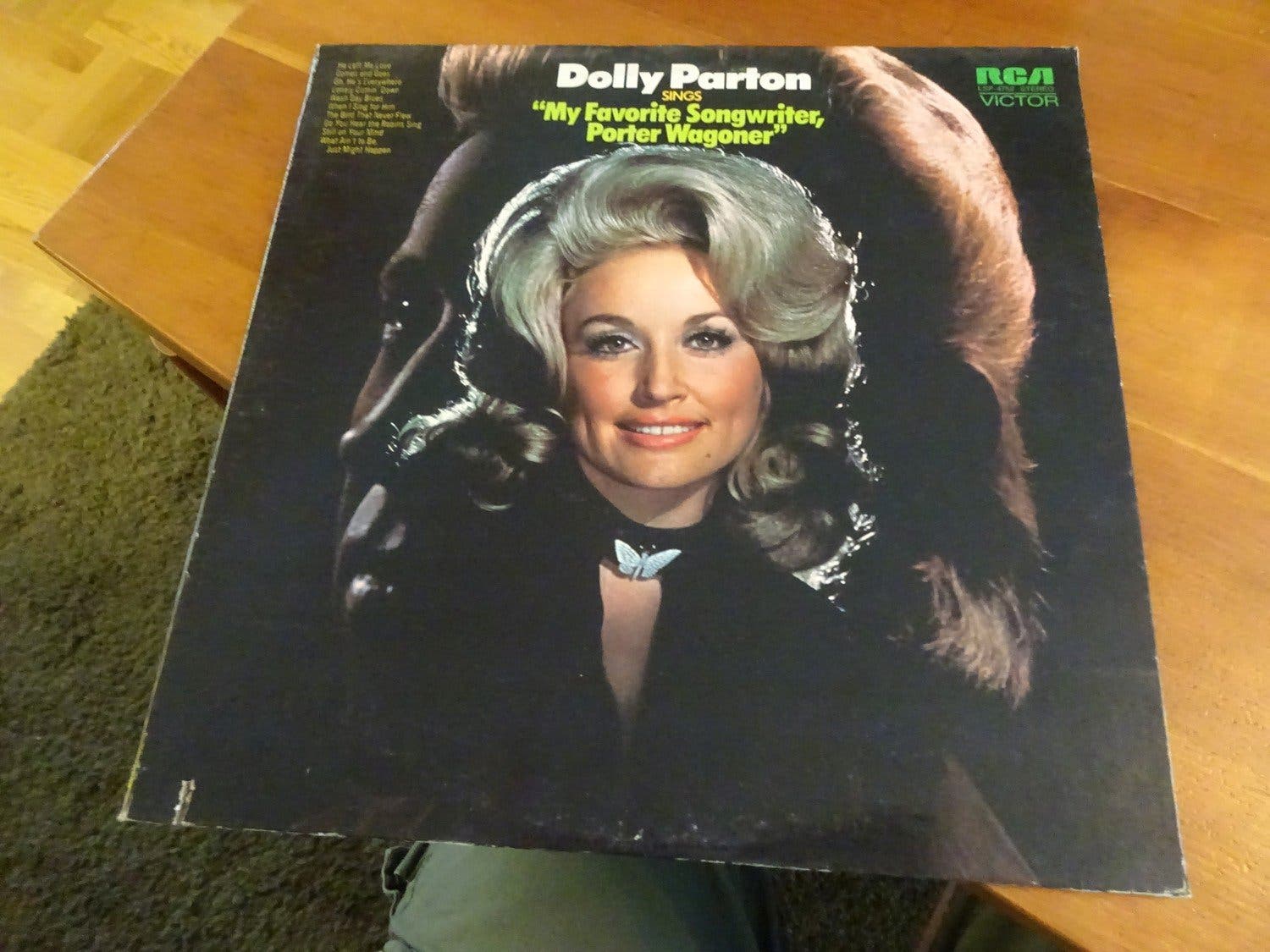 Dolly Parton Sings "My Favori.. | Köp från Spreadfinger på Tradera ...