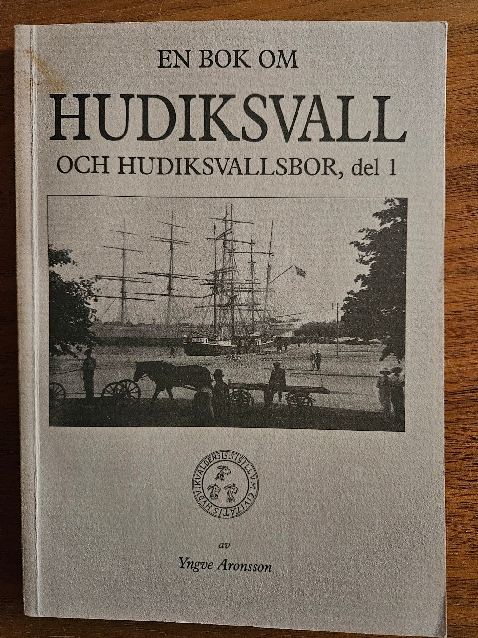 En Bok Om Hudiksvall Och Hudiksvallsbor, del 1 .. | Köp på Tradera ...
