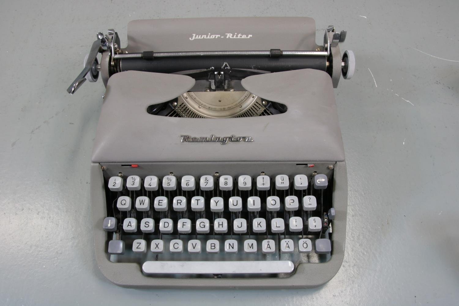 Remington Junior-Riter Type.. | Köp från Massiartdesign på Tradera ...