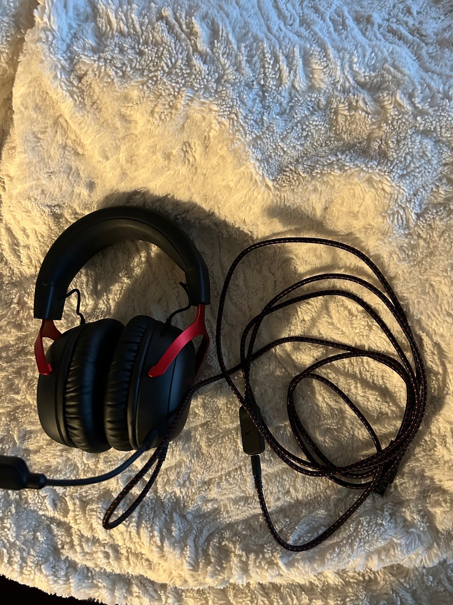HyperX Cloud III Gaming Headset | Köp på Tradera (708027048)
