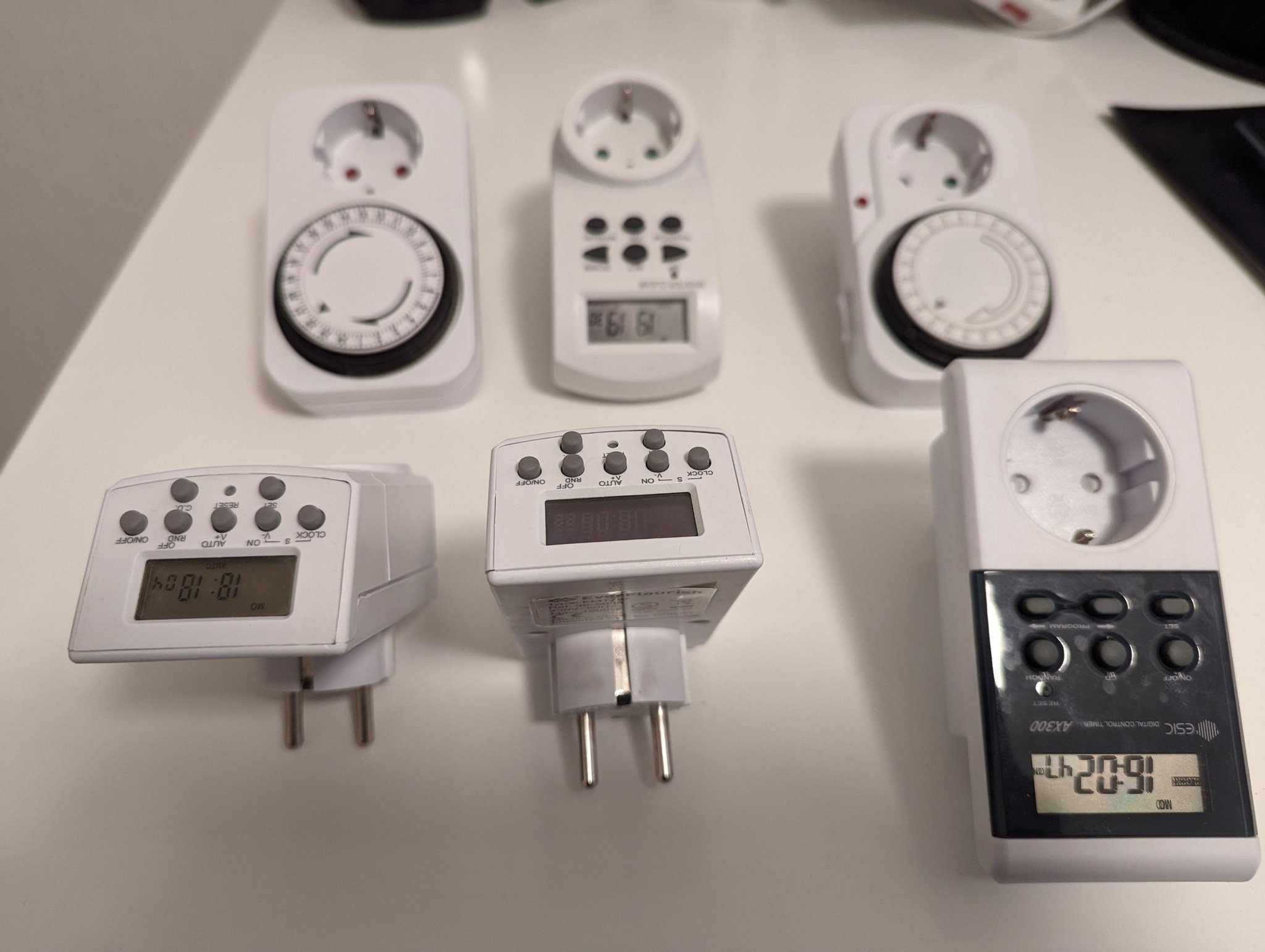 Klockströmbrytare. Timers. Timer. Digital timer. | Köp på Tradera ...