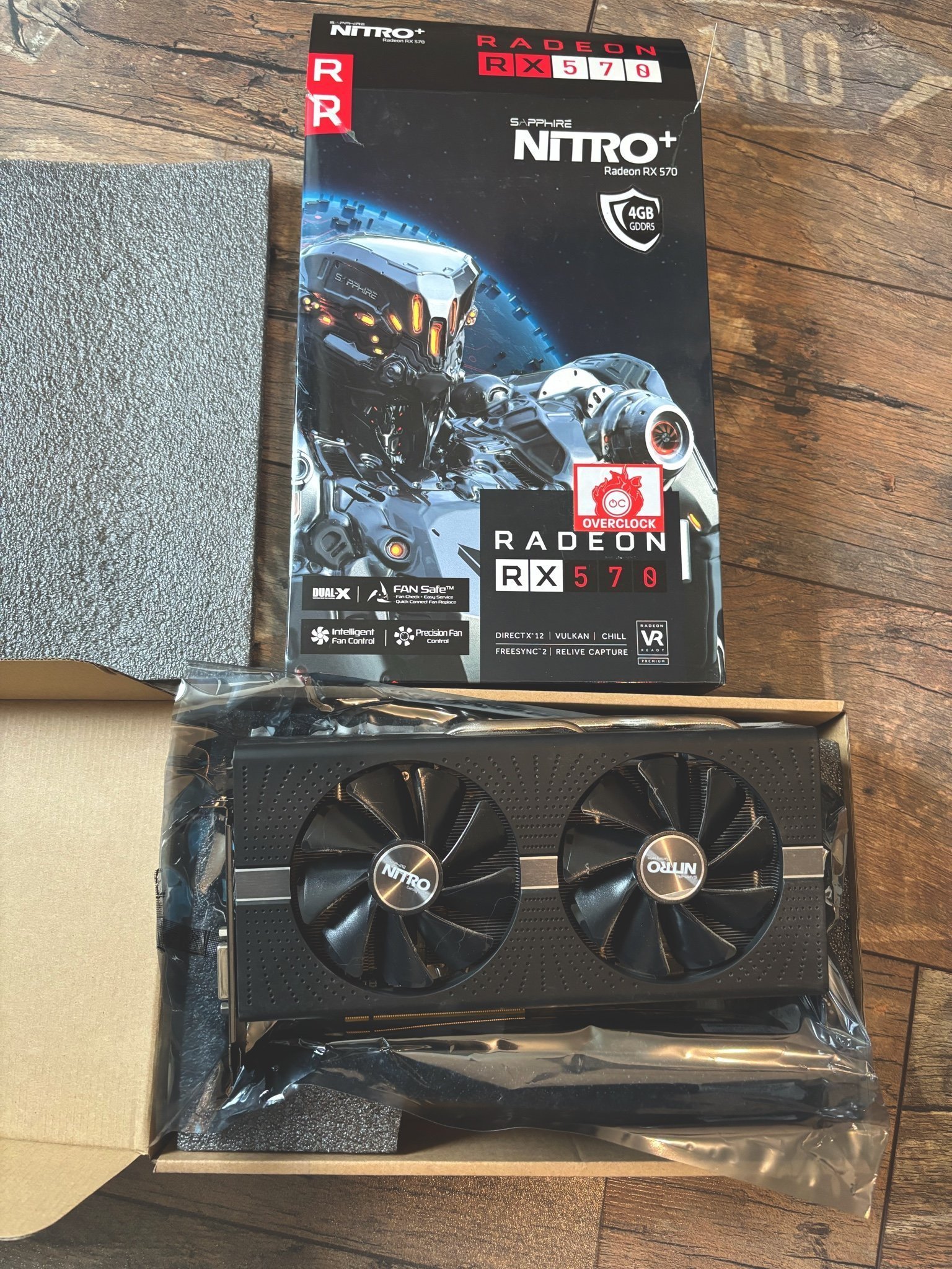 Se produkter som liknar Sapphire RX 570 Nitro+ på Tradera (629965672)