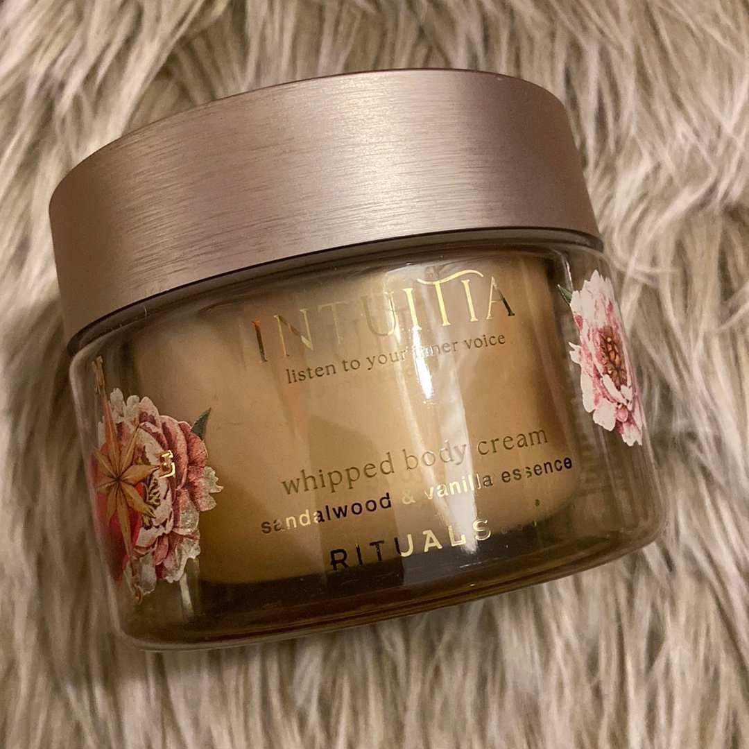 Rituals Intuitia Whipped Body Cream 220 ml | Köp på Tradera (713277893)