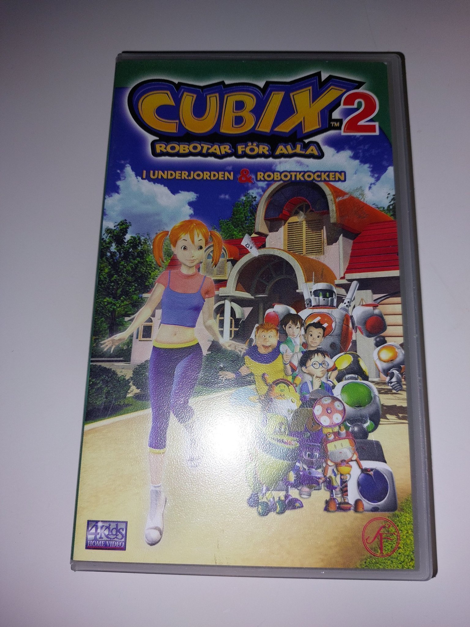 Cubix 2 - Robotar för Alla VHS | Köp på Tradera (698687735)